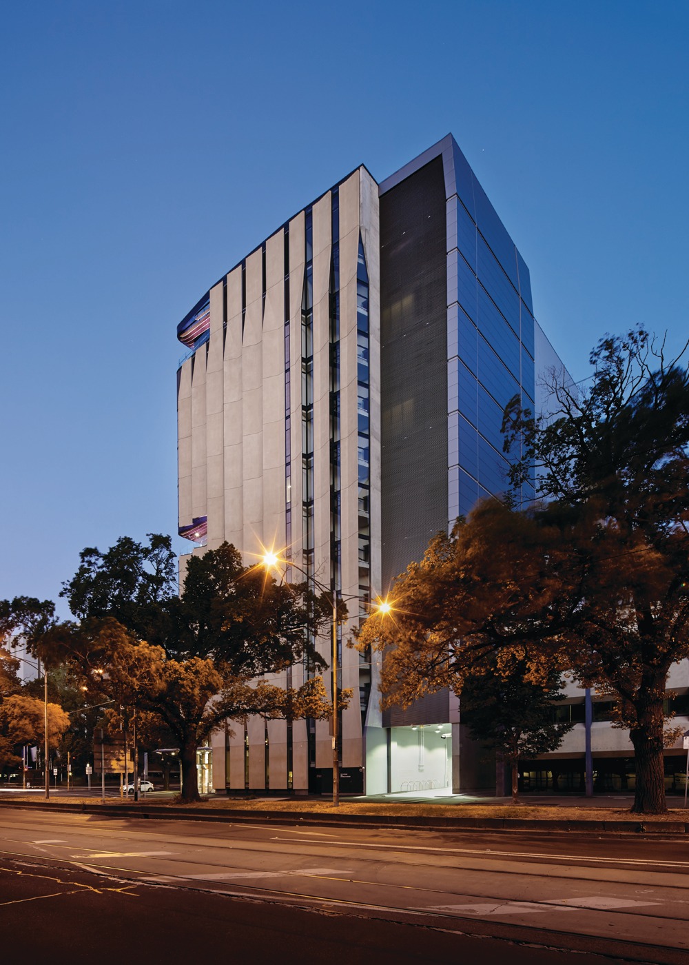 Grimshaw's Melbourne health institute officially opens