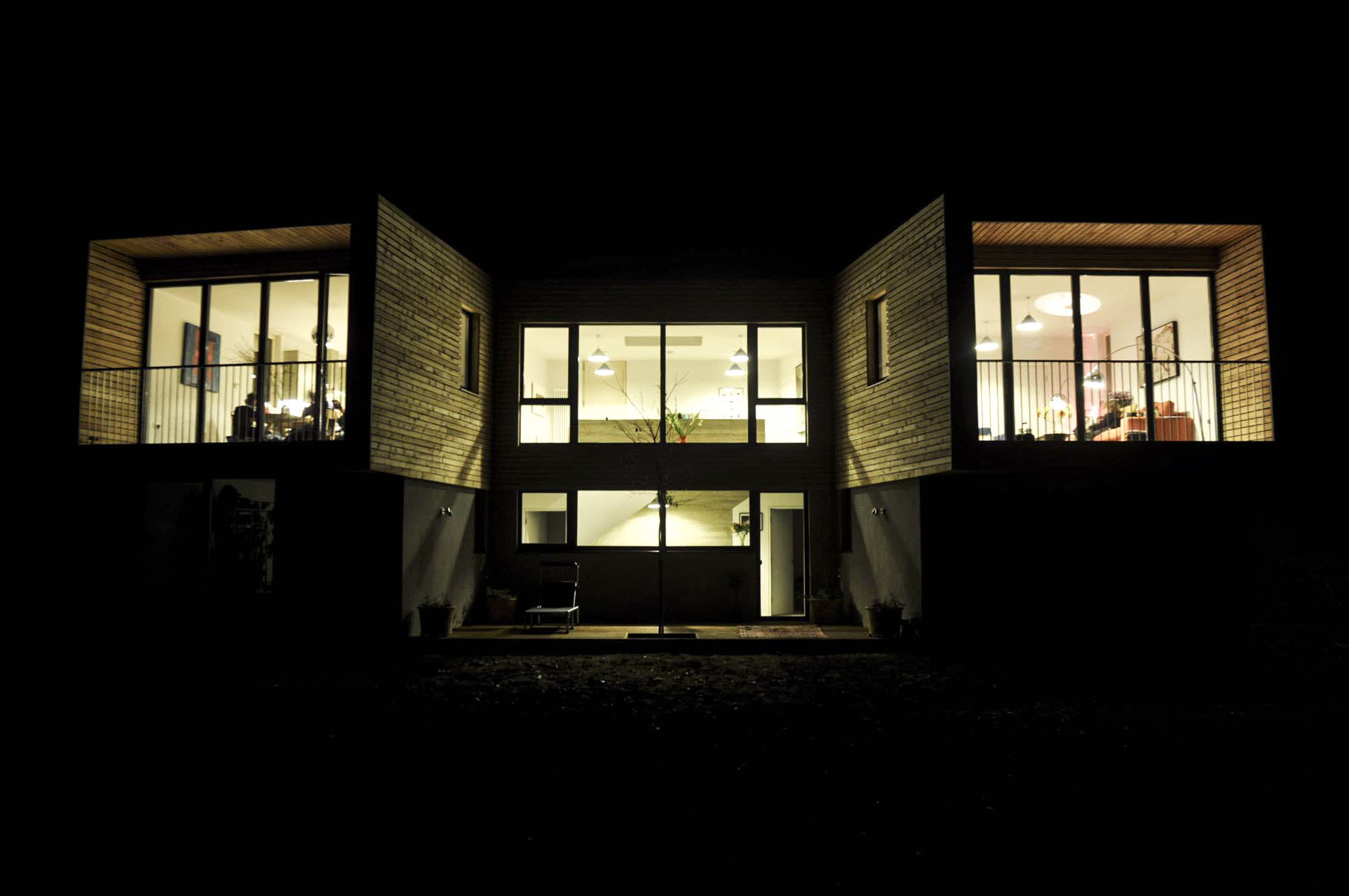 Studio Bark reveals £295k timber-clad zero carbon home