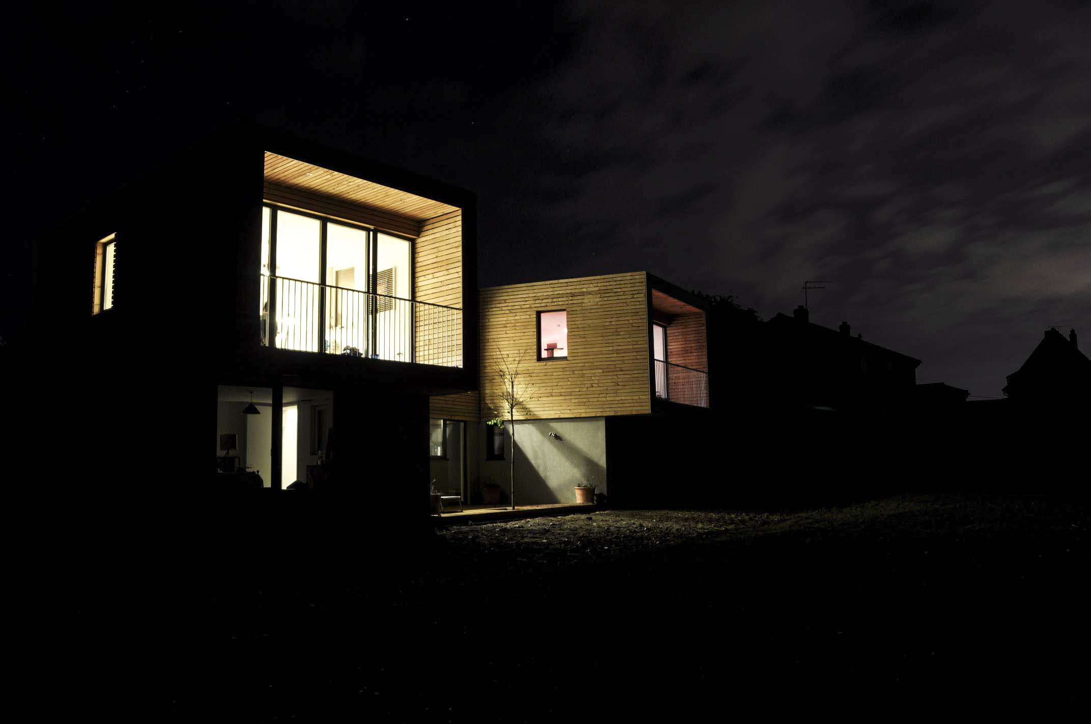 Studio Bark reveals £295k timber-clad zero carbon home