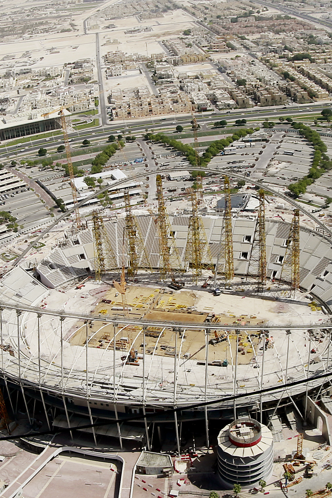 Qatar reveals third 2022 World Cup Stadium design