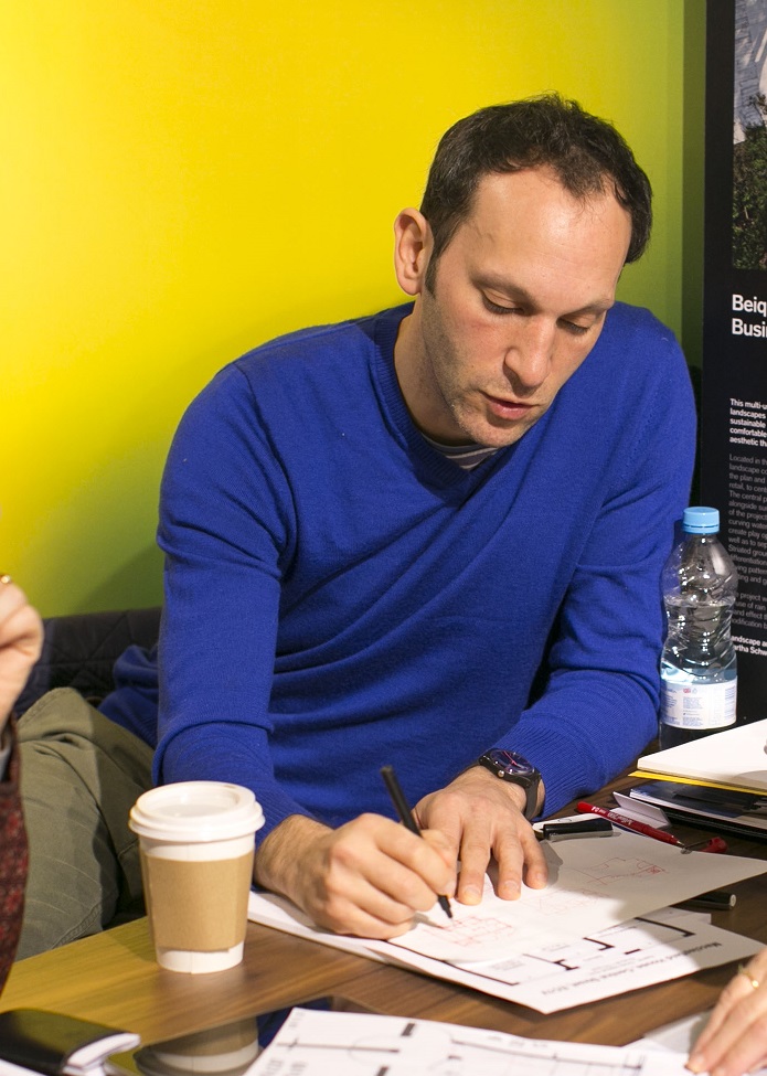 Alsop to star in Ugly House television series