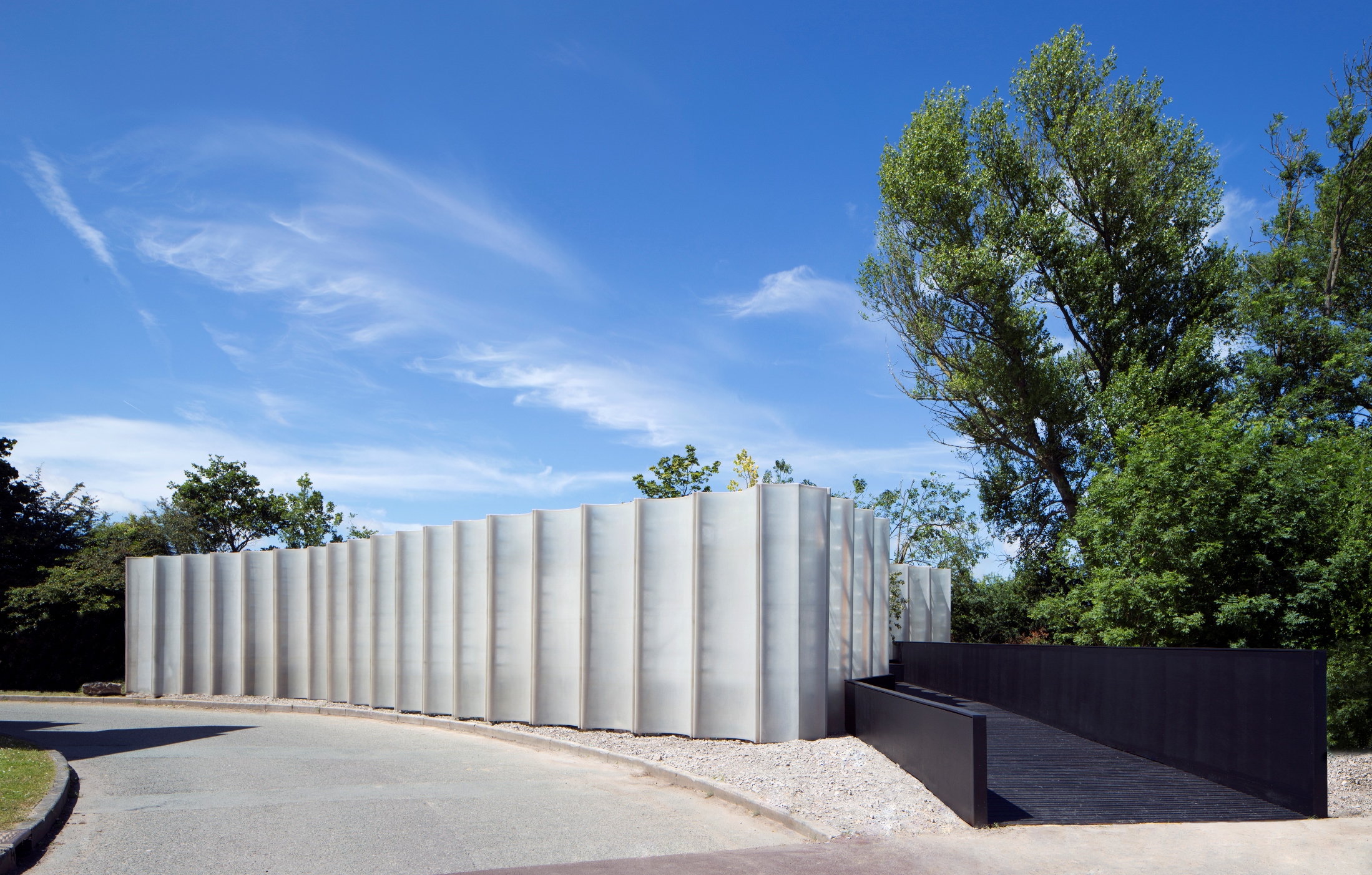 Carmody Groarke completes temporary Merseyside Maggie’s