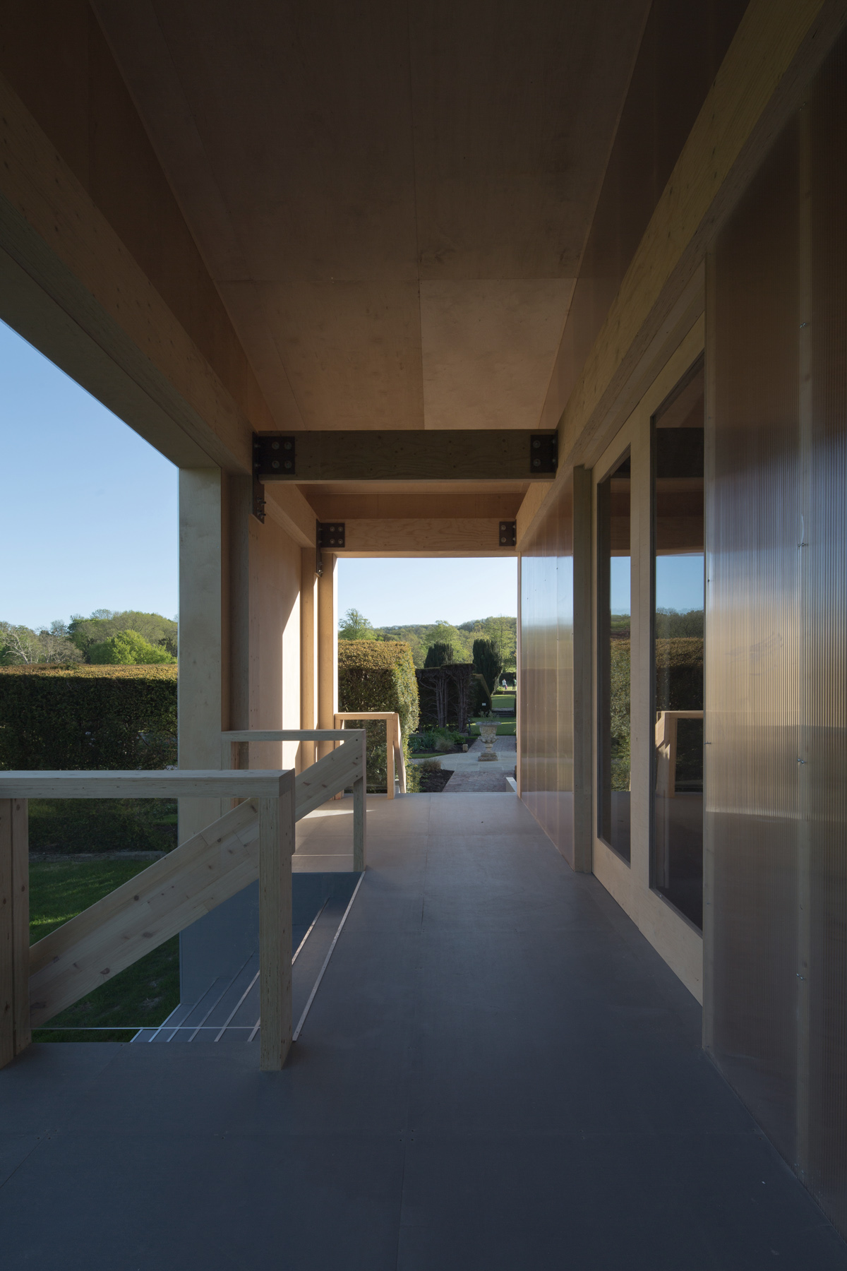 Carmody Groarke completes Glyndebourne art pavilion