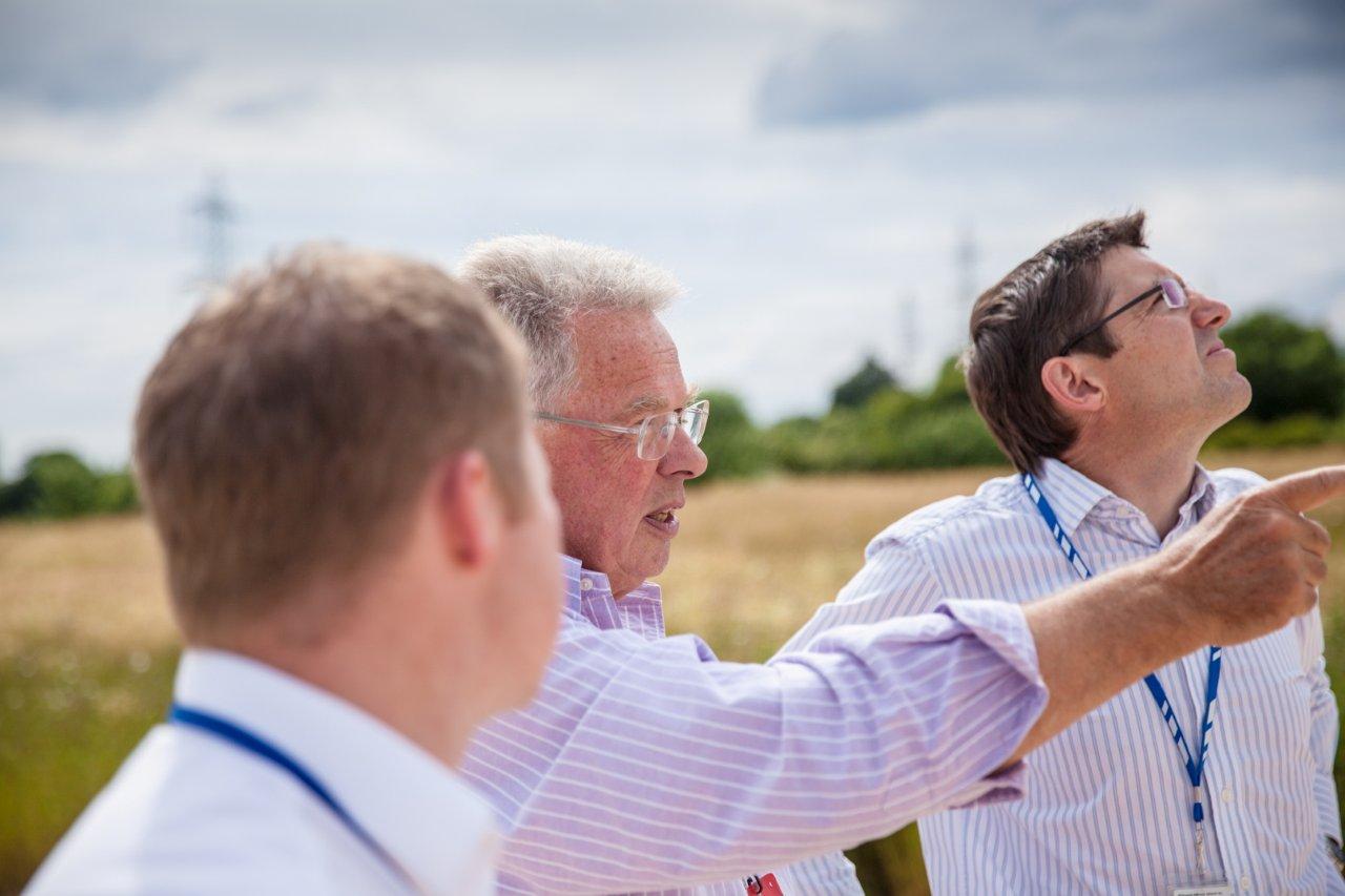 Video: Original competition judges visit Bystrup's T-pylon