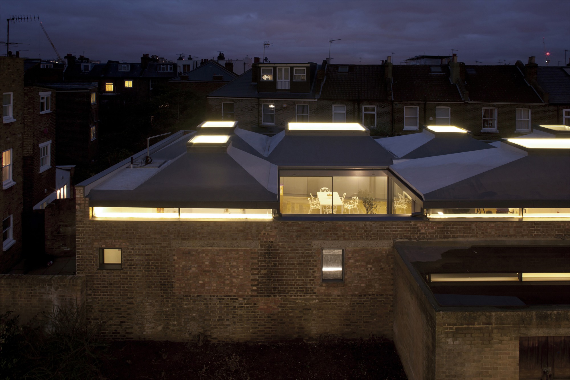 Vaulted House by vPPR Architects