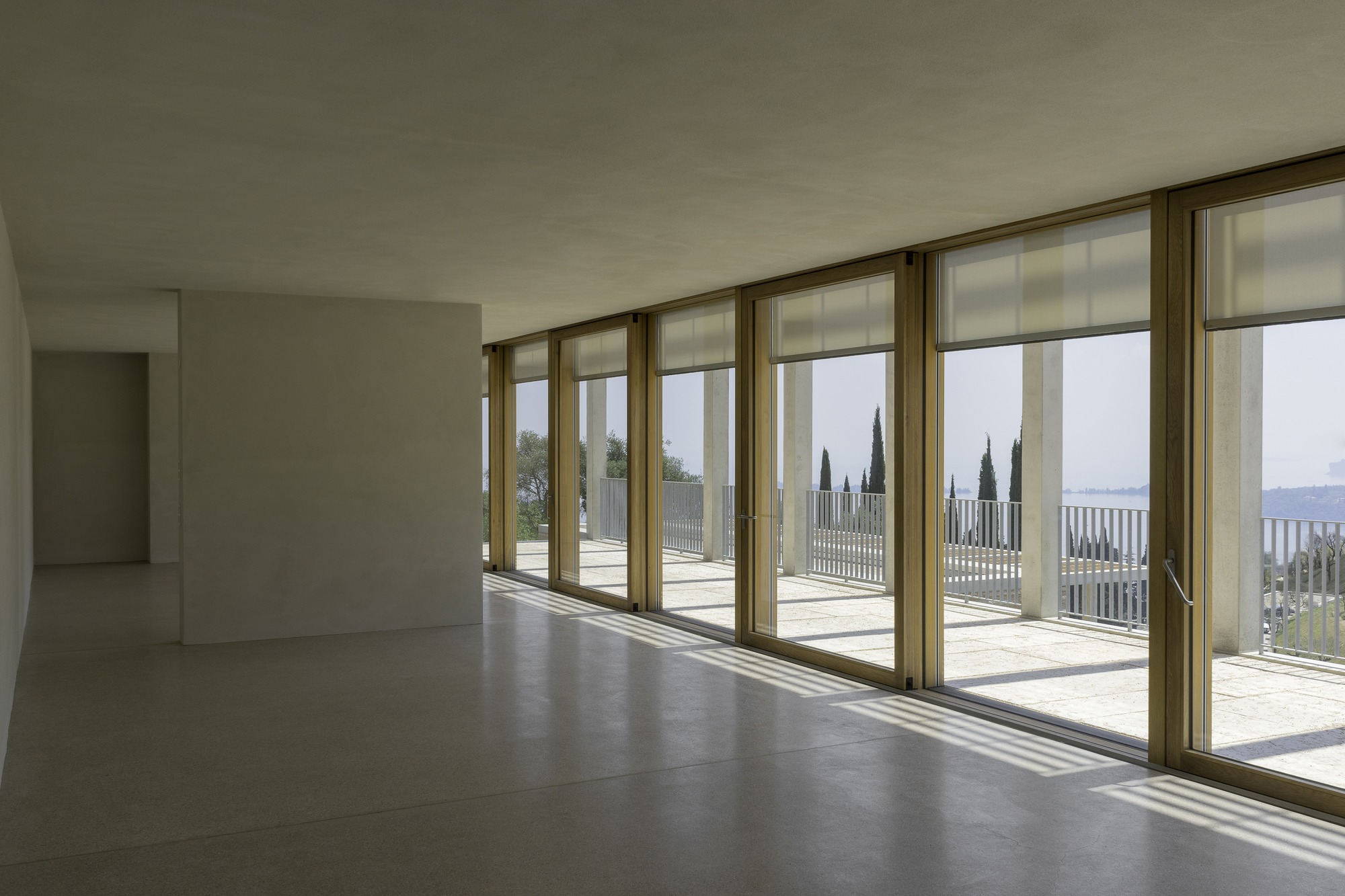 Chipperfield completes pair of Italian holiday homes