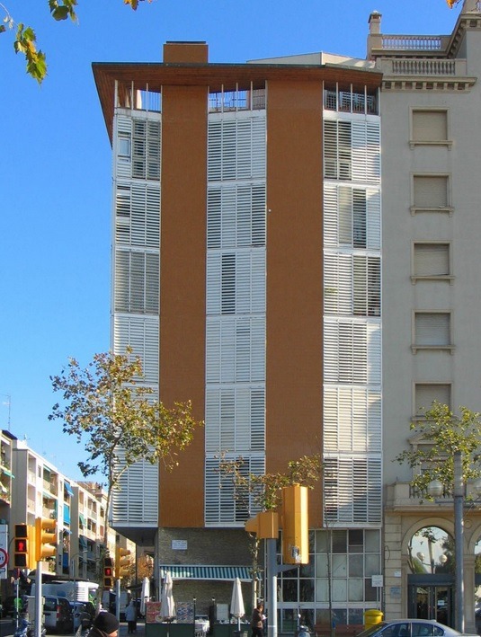 House Plan: John Tuomey on Coderch's Casa de la Marina