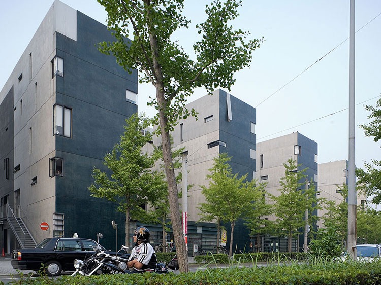 House Plan: James Soane on Holl's Fukuoka housing