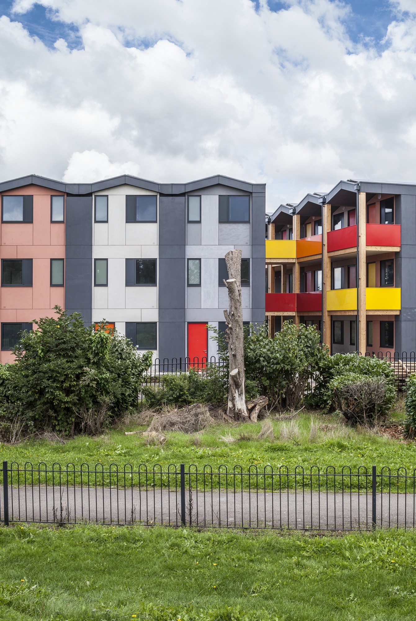 Y:Cube by Rogers Stirk Harbour + Partners
