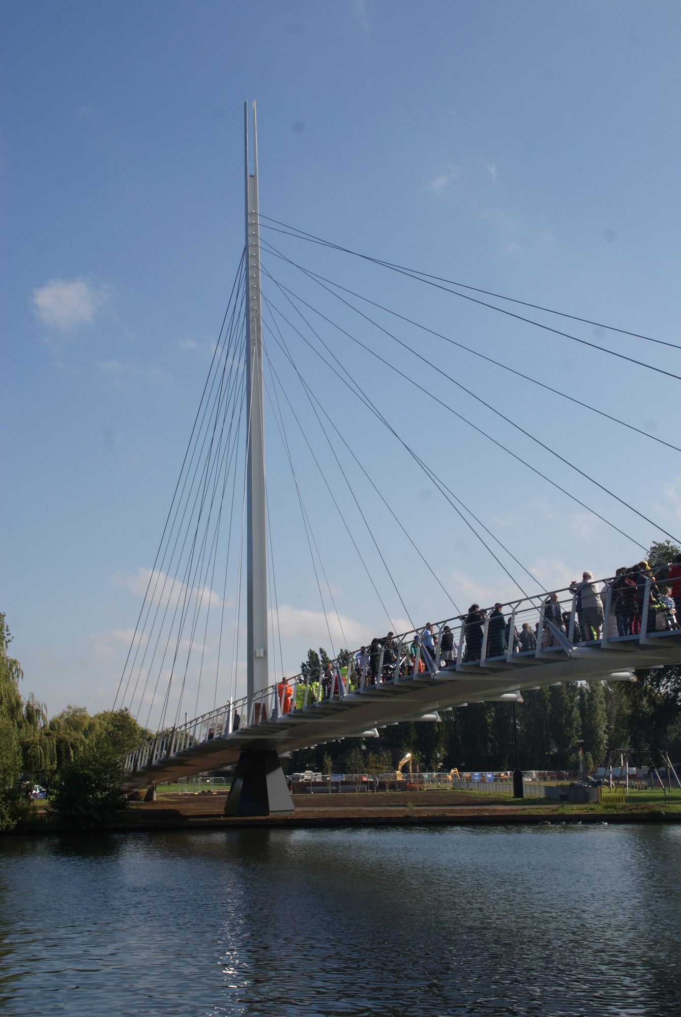 Reading's £5.9m Design Engine bridge opens to the public