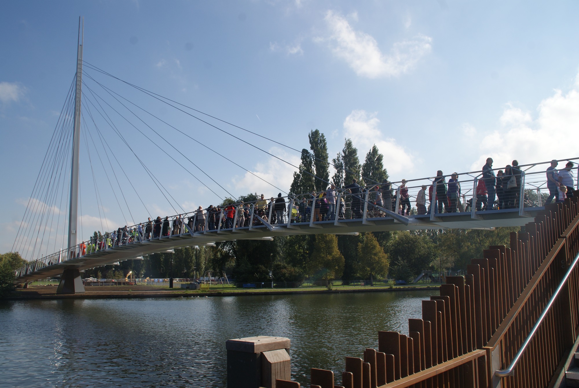 Reading's £5.9m Design Engine bridge opens to the public