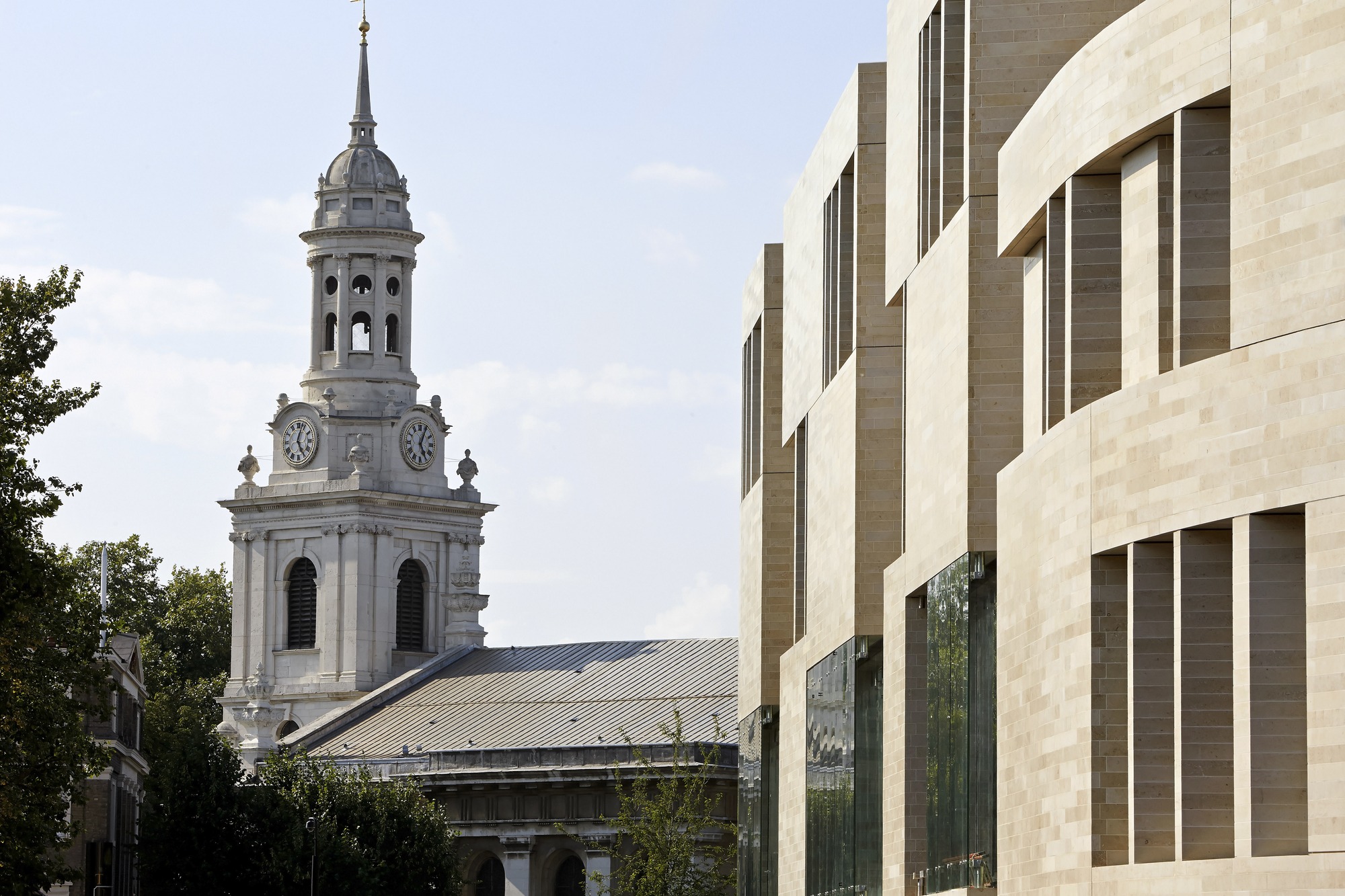 RIBA Stirling Prize video: University of Greenwich by Heneghan Peng
