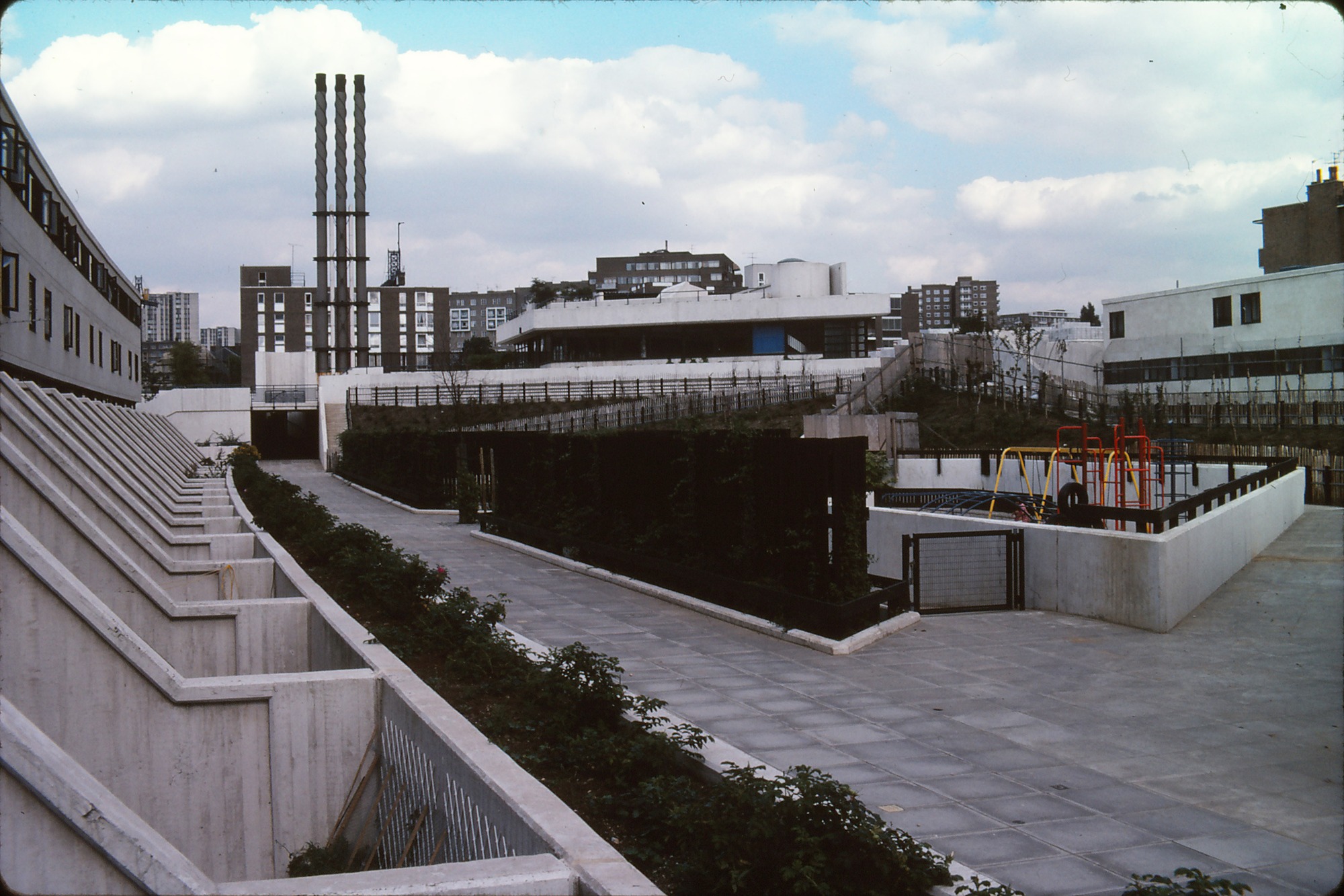 Alexandra Road Park by J & L Gibbons and Erect