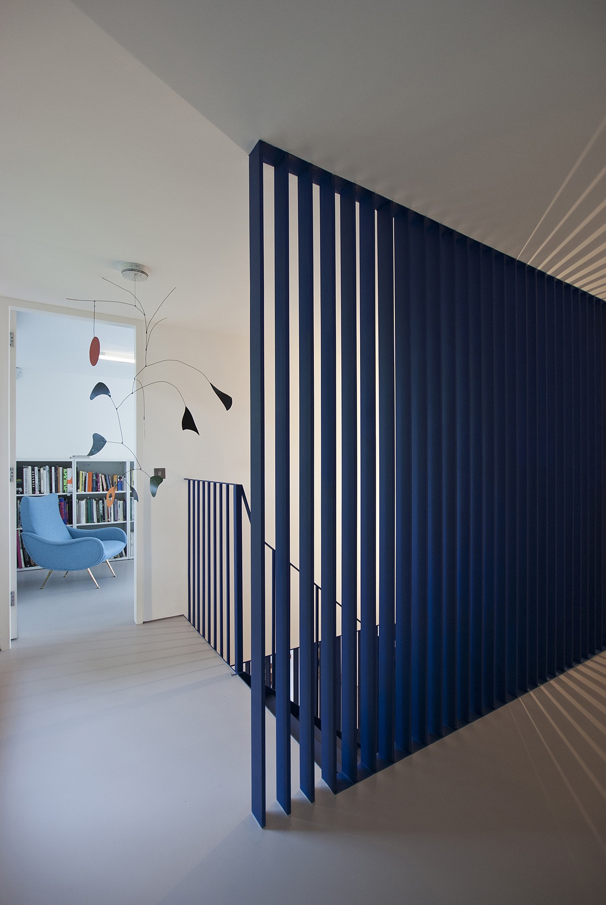 RA Studio drops stair 'sculpture' into £250k home revamp