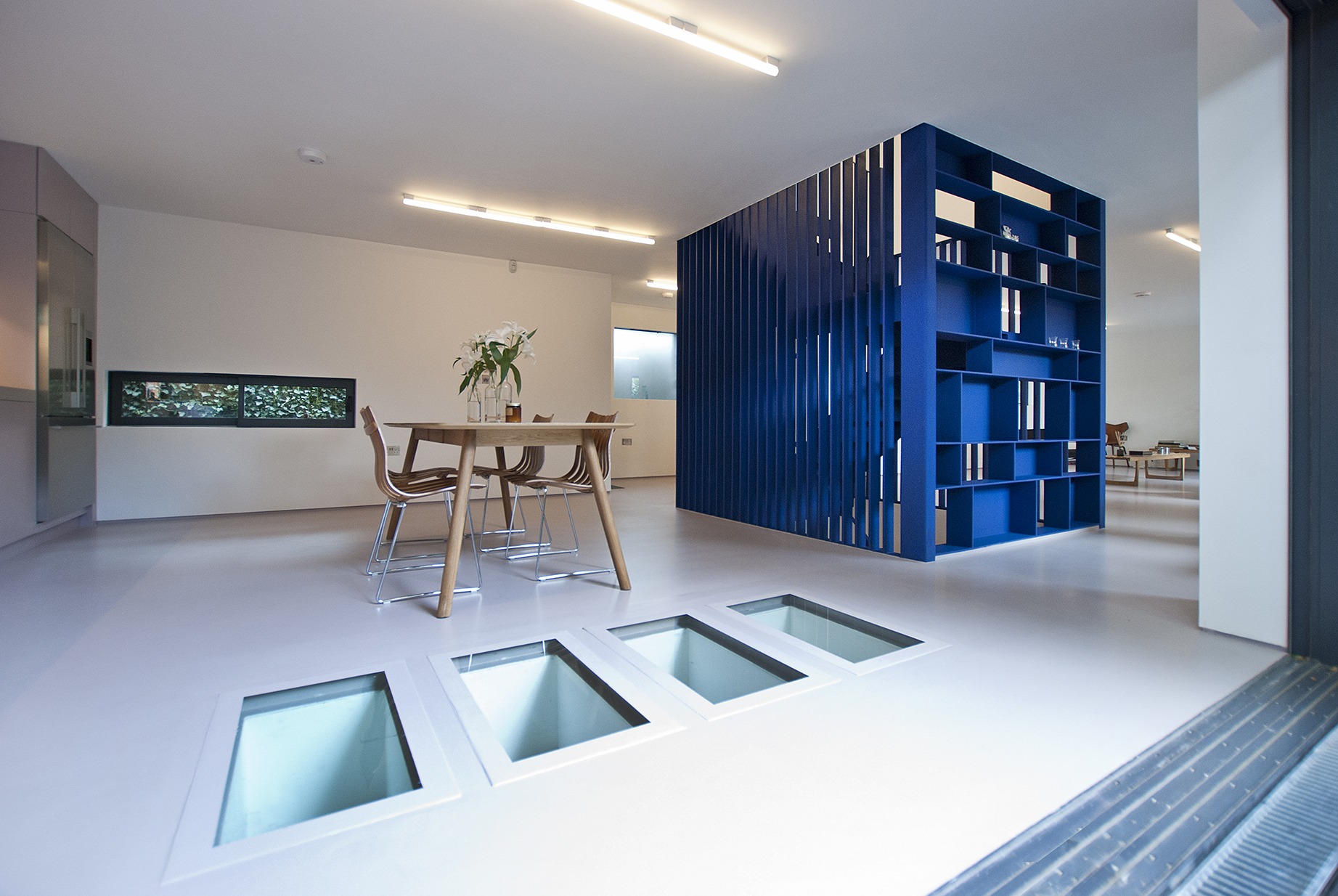 RA Studio drops stair 'sculpture' into £250k home revamp