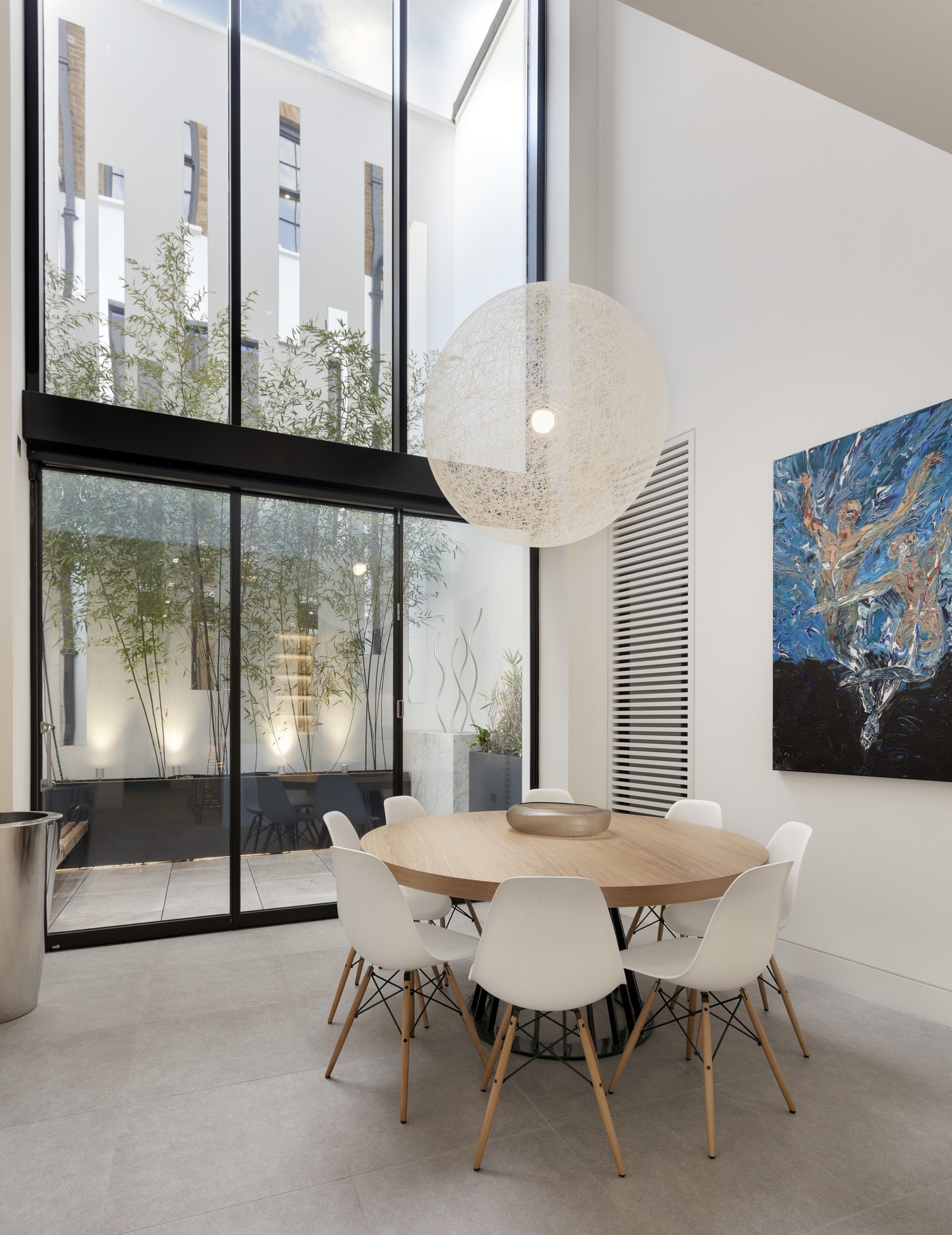 Form Studio converts 3.5m wide office into home