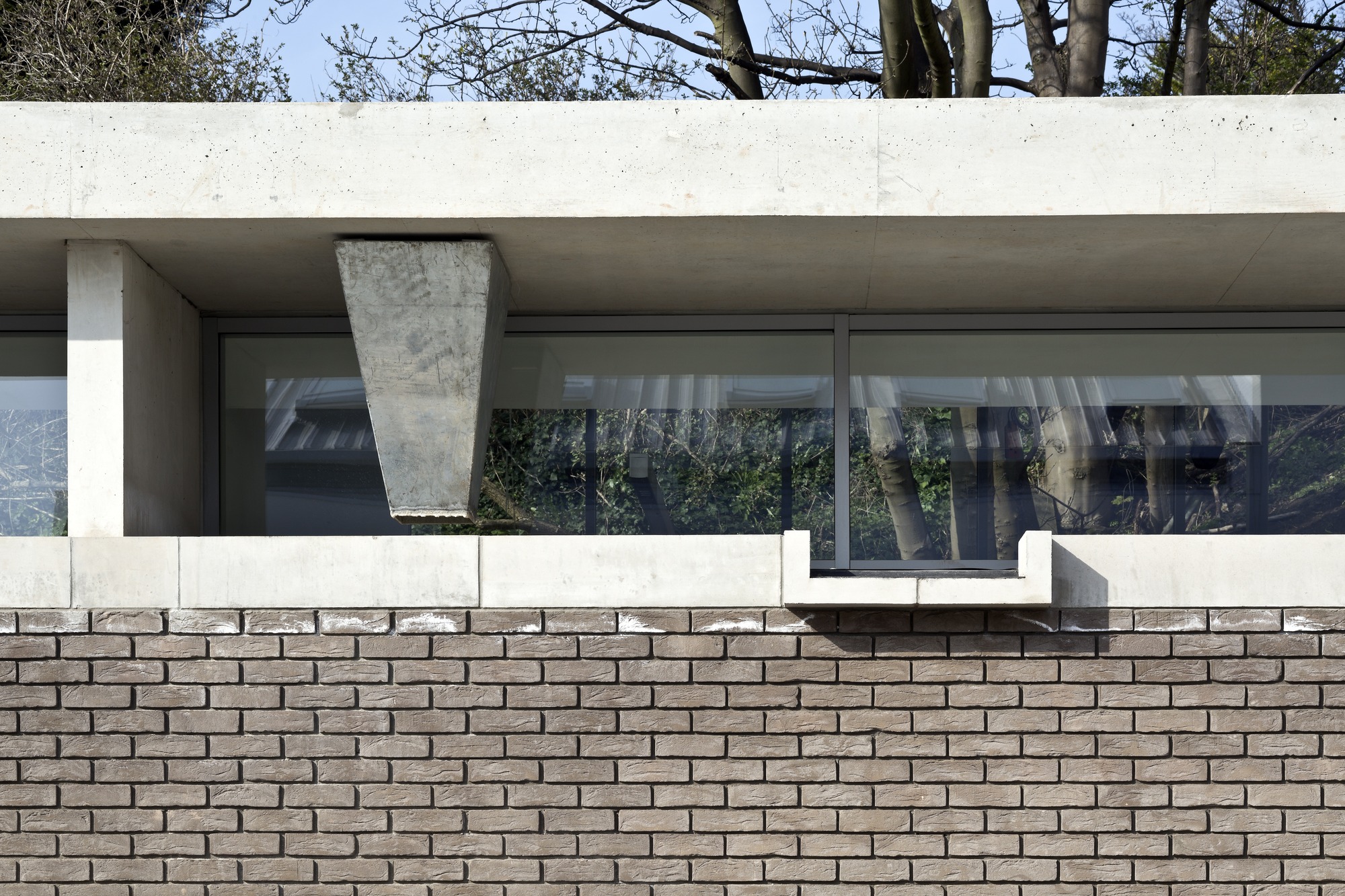 Edinburgh Sculpture Workshop by Sutherland Hussey Harris