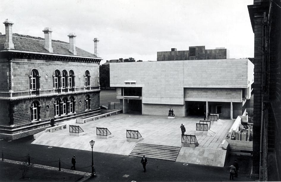 Trinity College Dublin seeks architect for visitor centre at ABK library