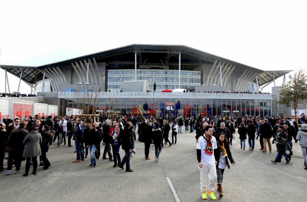 Populous completes Lyon football stadium