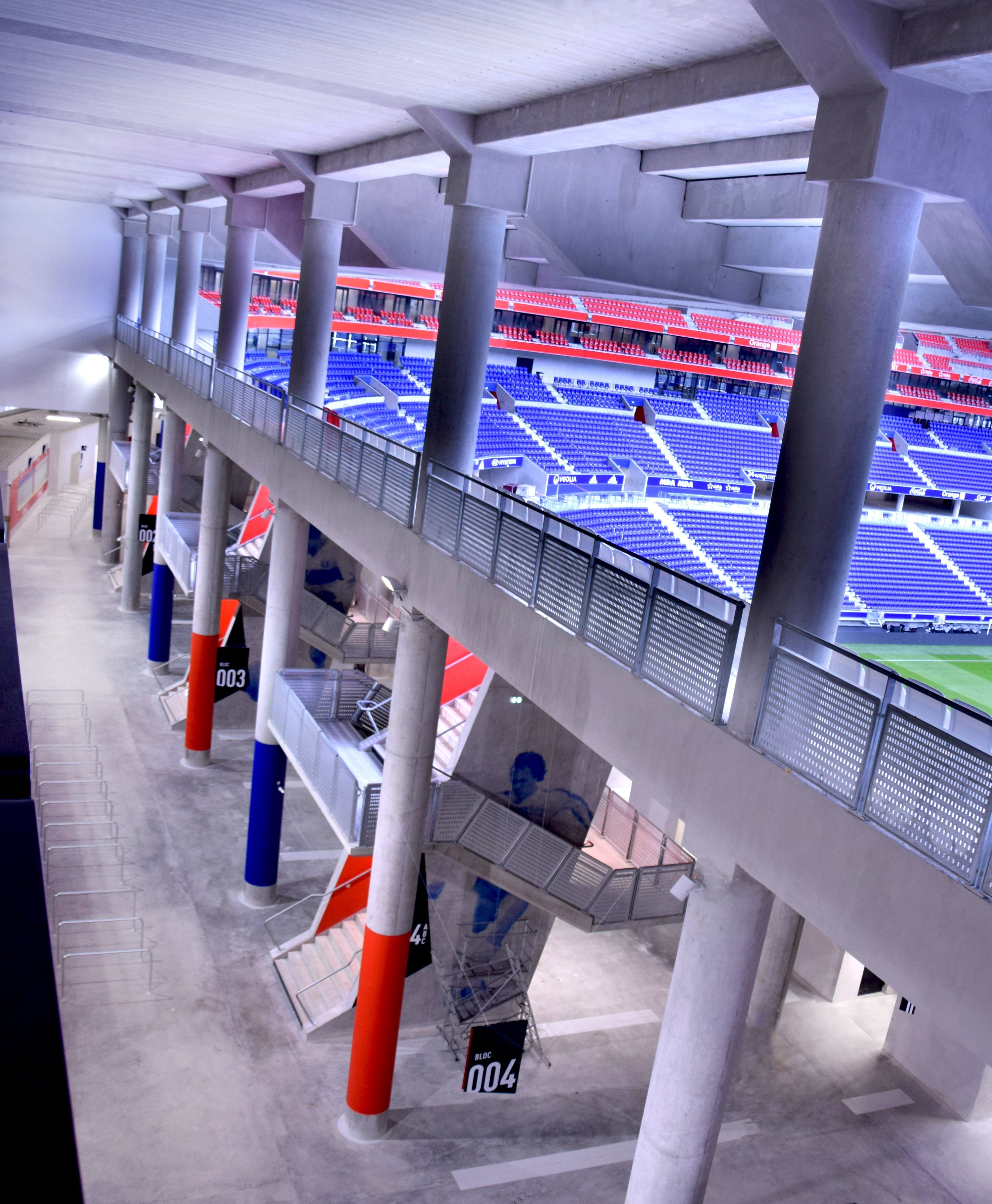 Populous completes Lyon football stadium