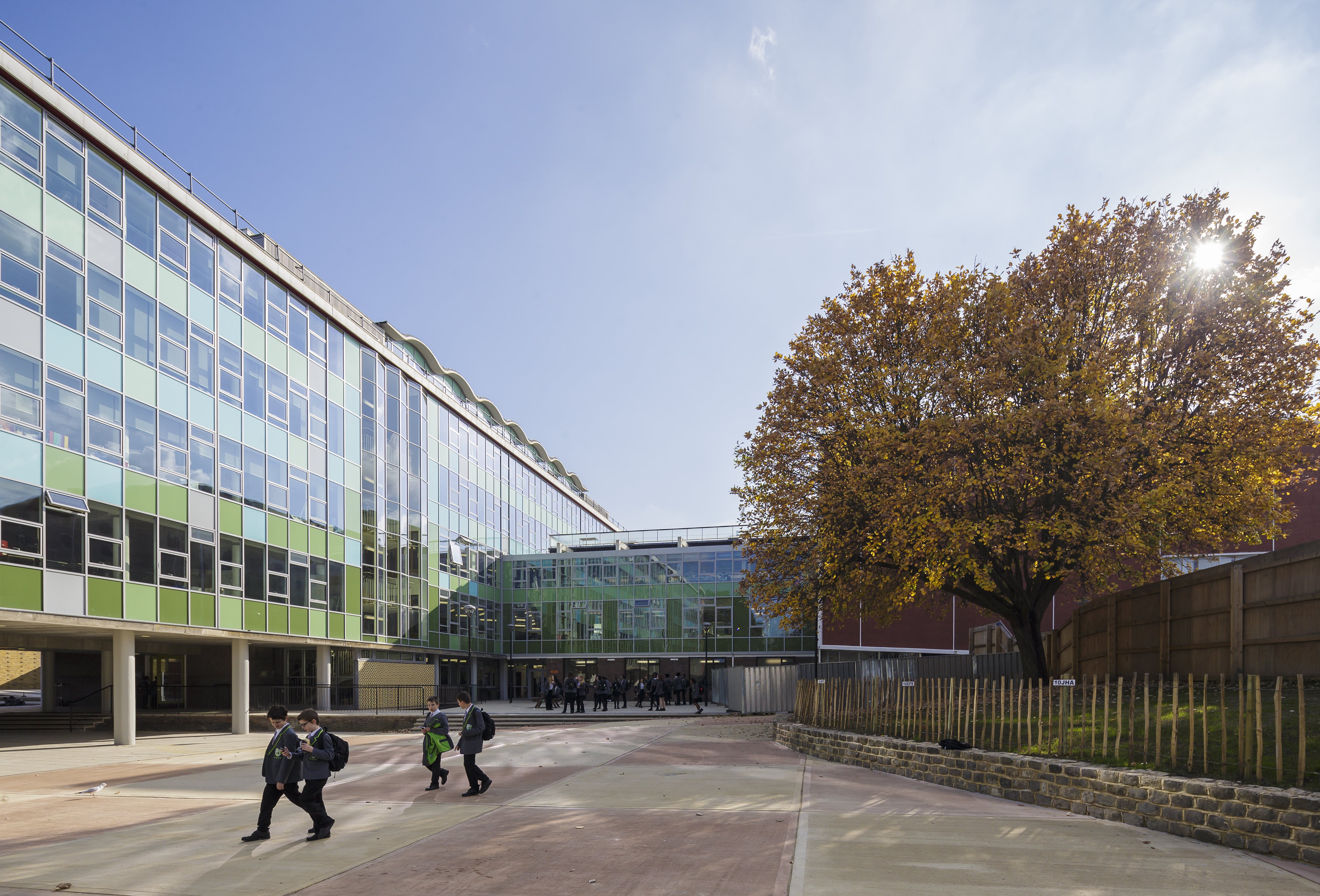 Ark Putney Academy by Hawkins\Brown