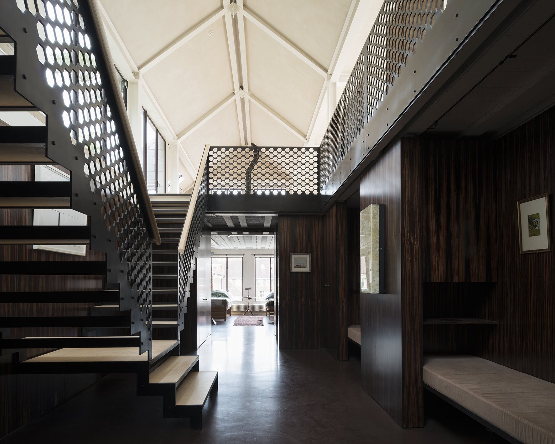 71 Queensway by Robin Lee Architecture