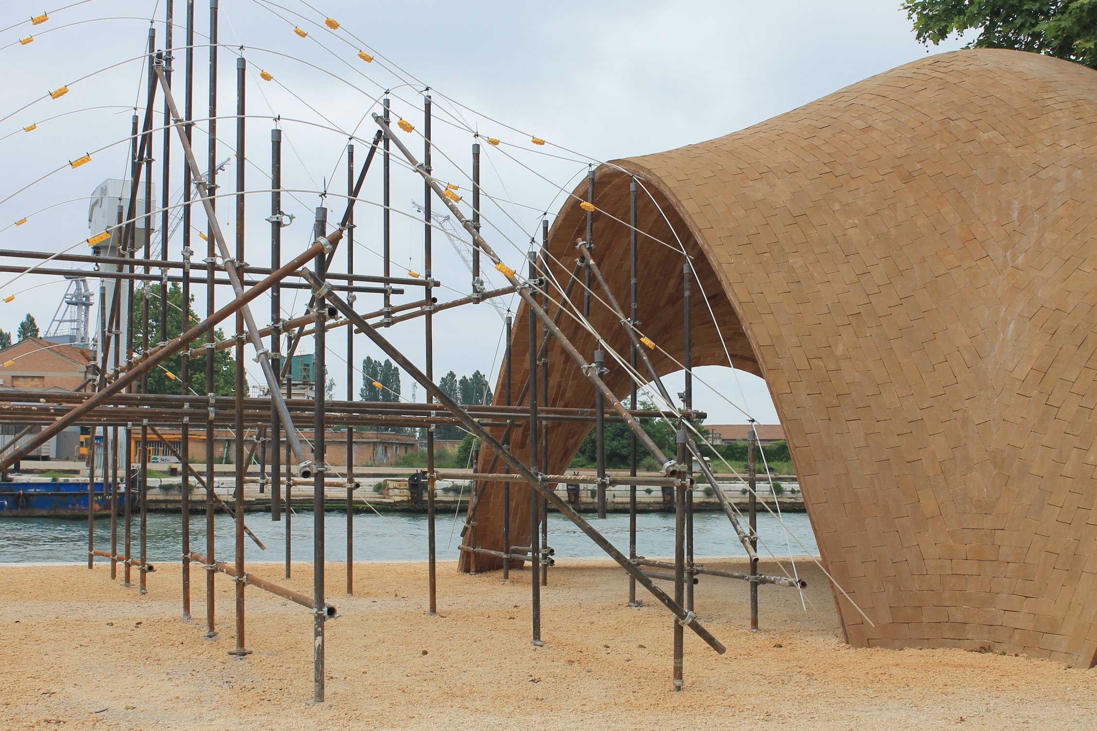 Foster constructs prototype droneport at Venice Biennale