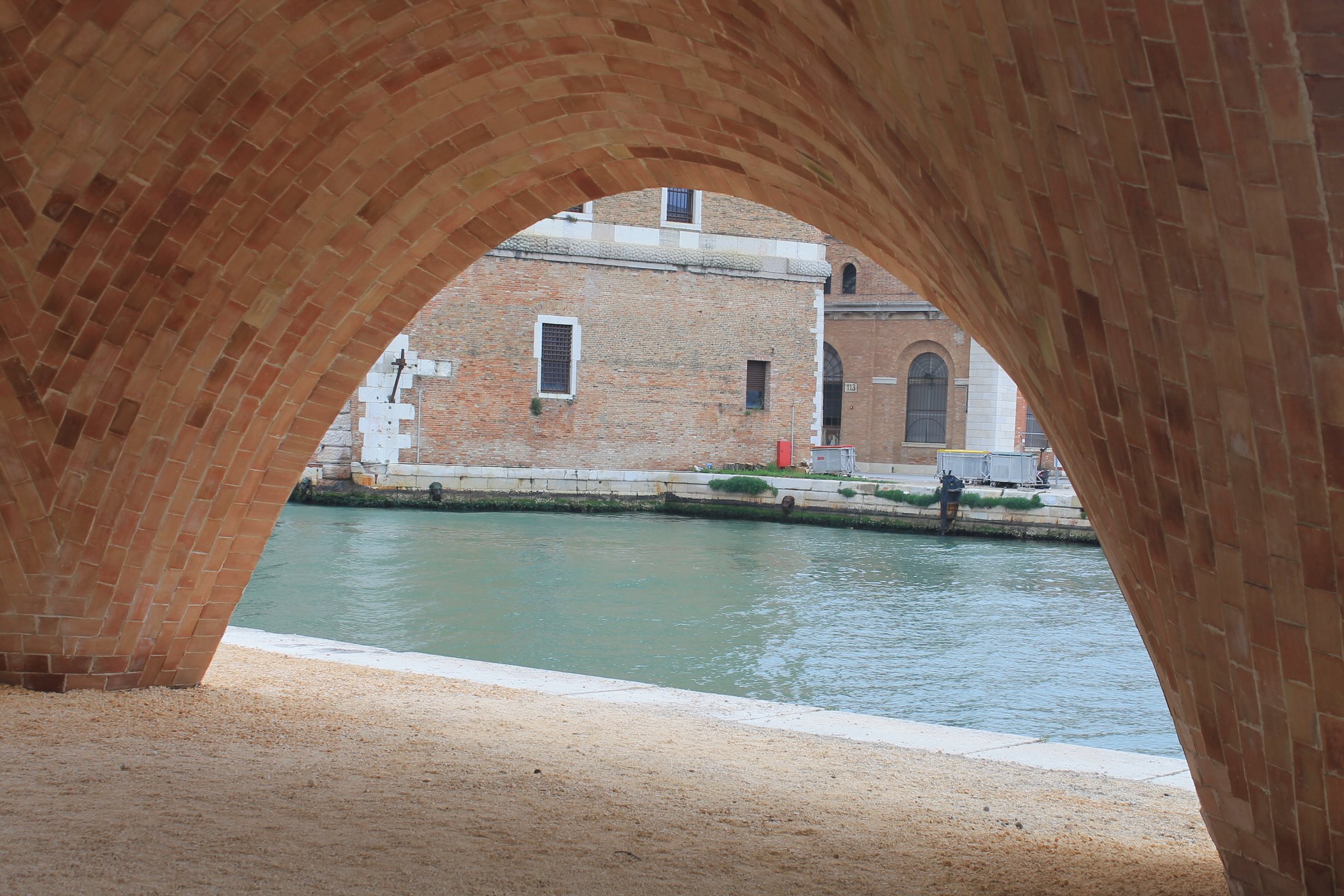 Foster constructs prototype droneport at Venice Biennale