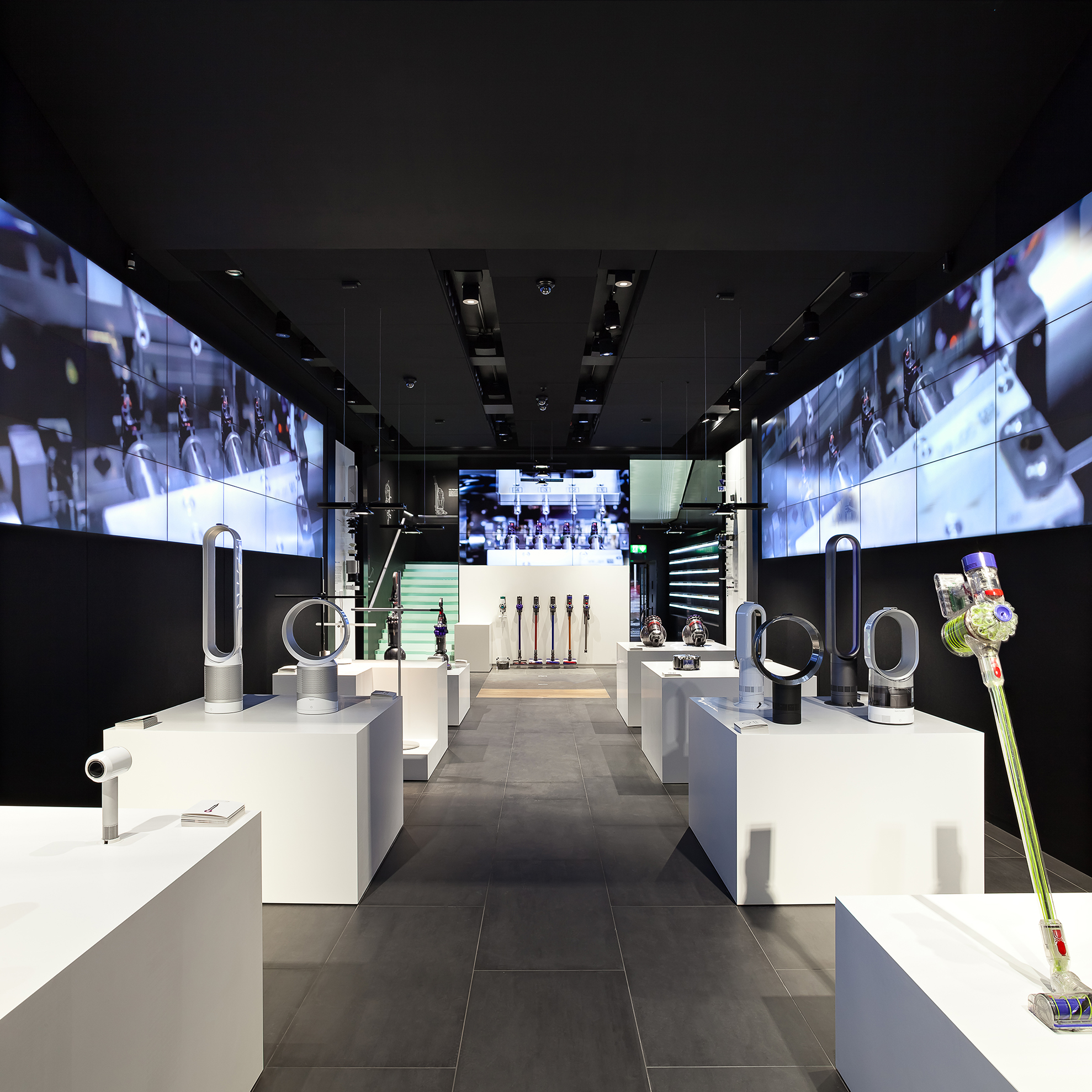 WilkinsonEyre completes Dyson’s first UK demo store