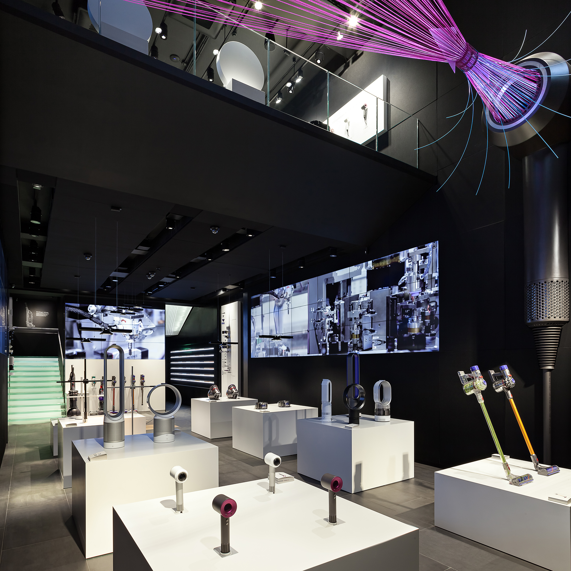 WilkinsonEyre completes Dyson’s first UK demo store