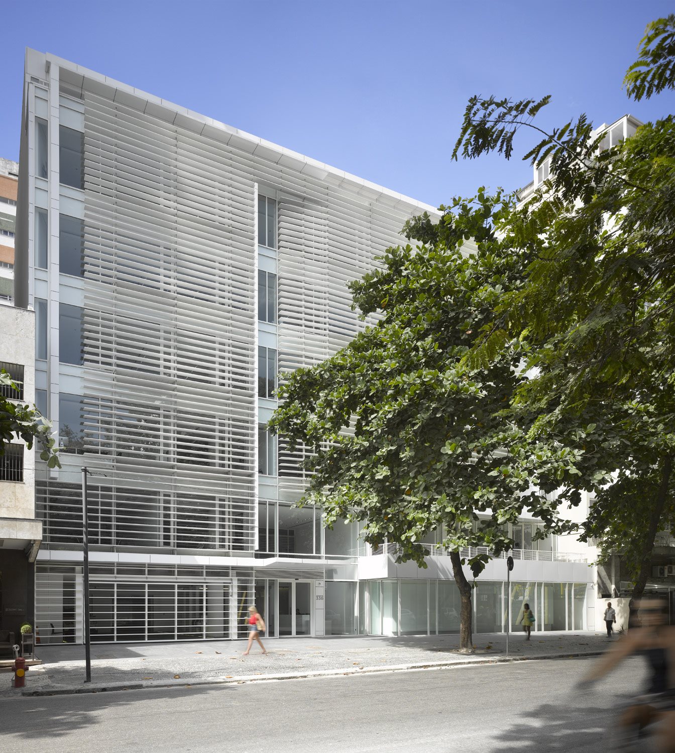 Meier completes Rio offices
