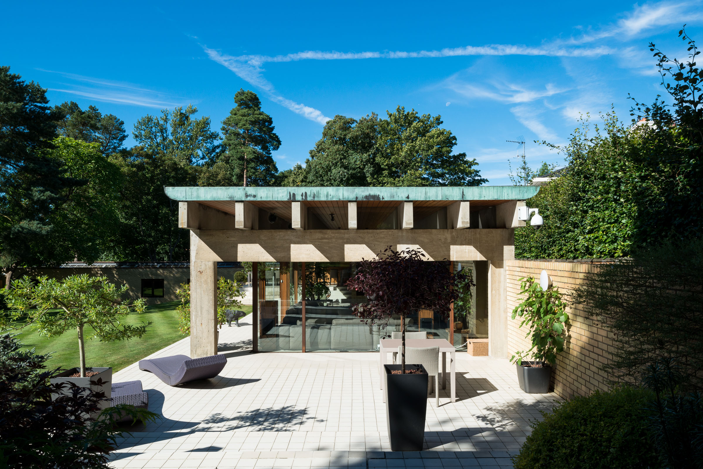 Hertfordshire house by Utzon goes on sale for £3.5m