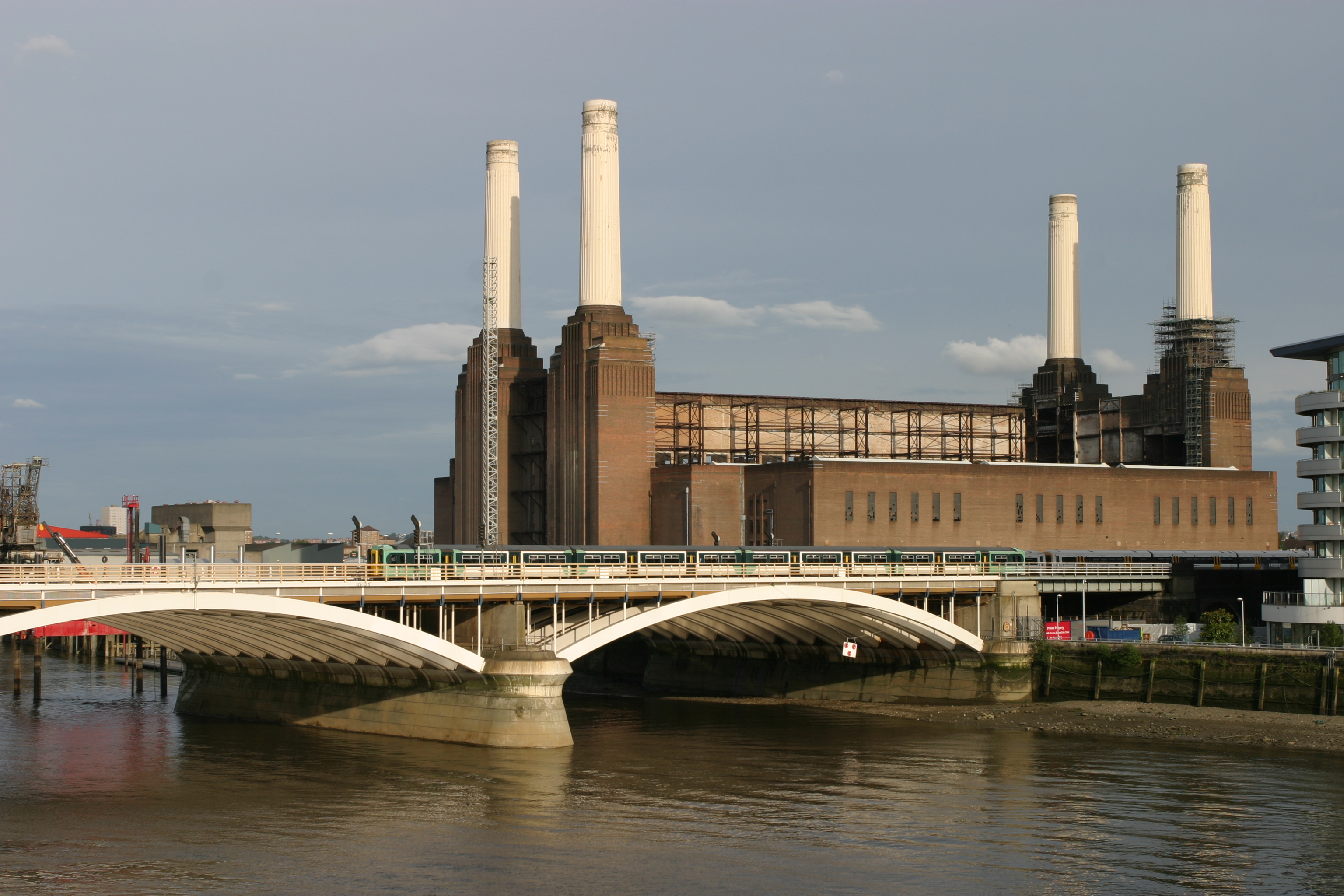 Revealed: plans for chimney-top viewing platform at Battersea power station