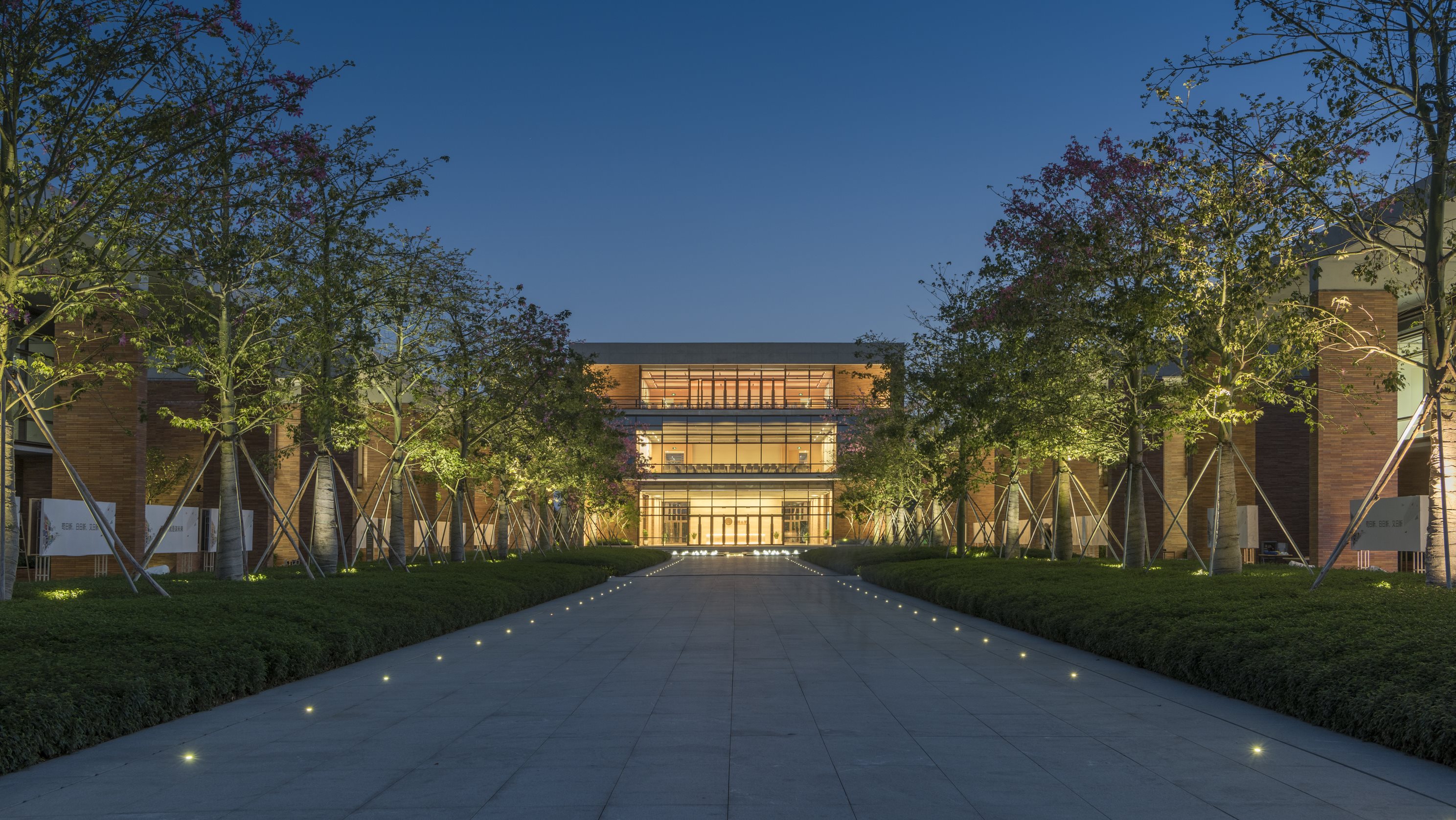 Foster + Partners’ Chinese university building opens