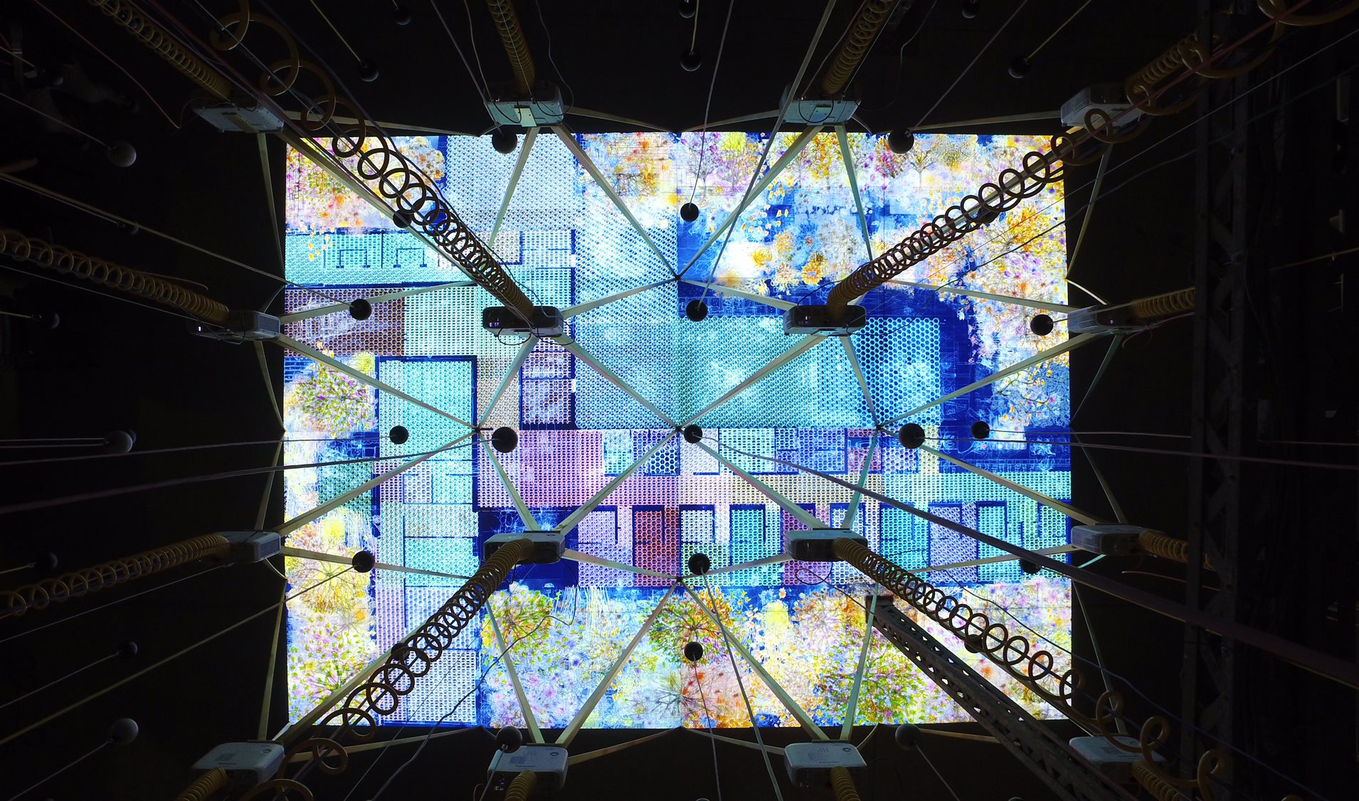 Losing myself: drawing dementia