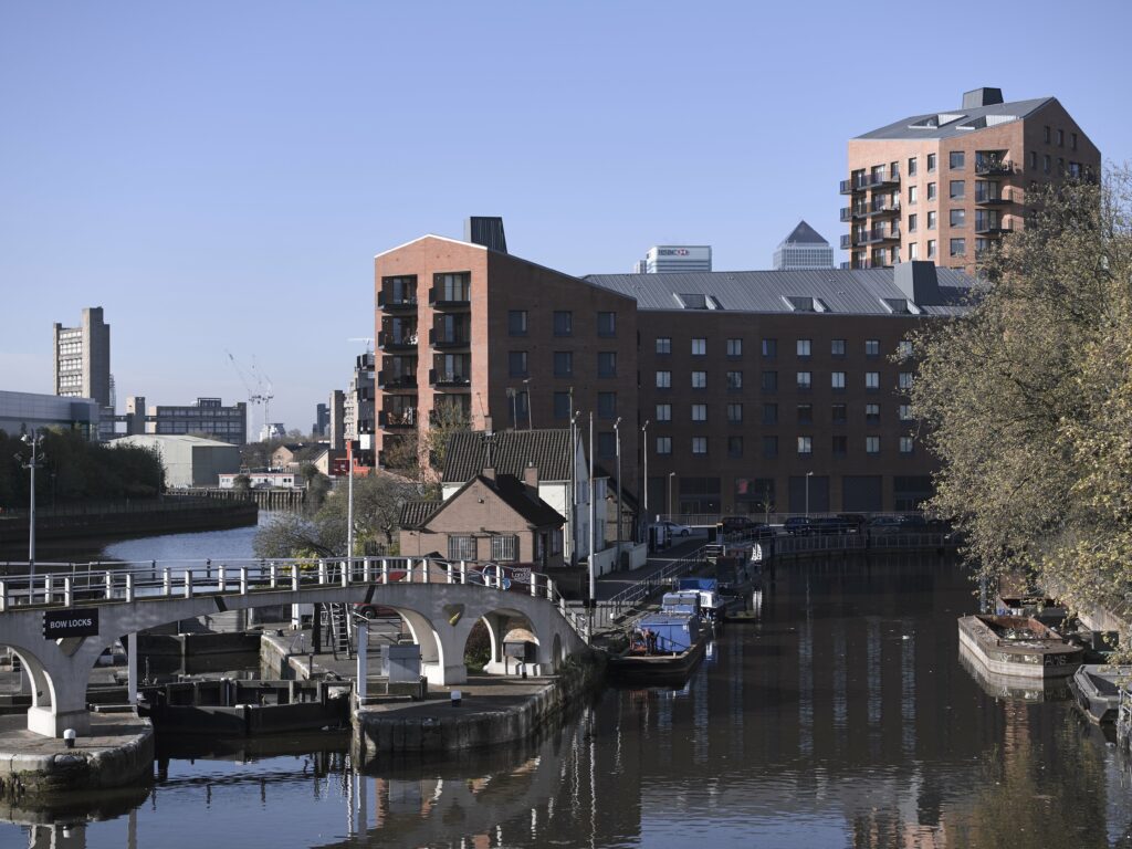 Allies and Morrison completes East London canalside housing
