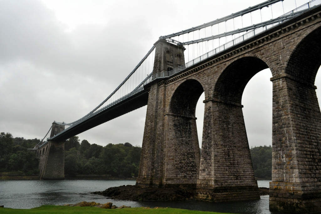 Knight Architects to design third Menai bridge