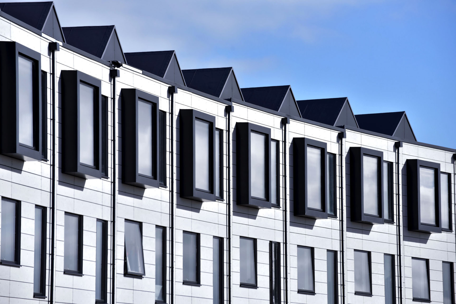 ShedKM completes modular townhouses in North Shields for Urban Splash