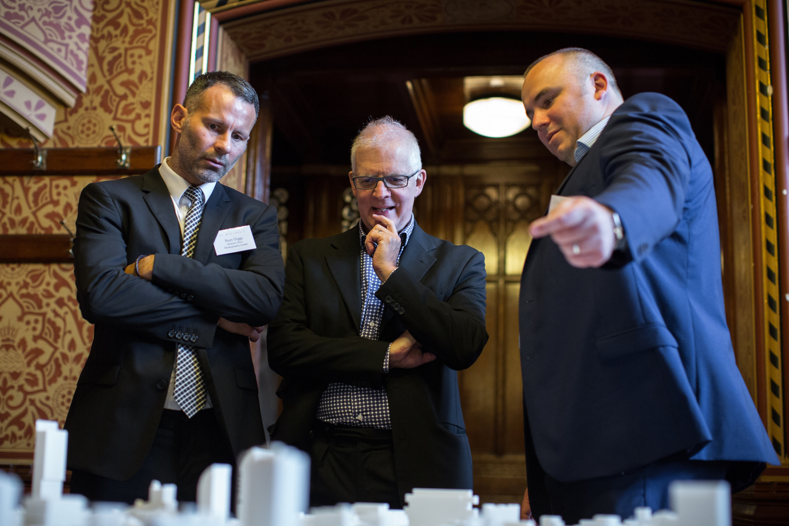 Hodder steps in for Shuttleworth on Neville’s Manchester towers scheme