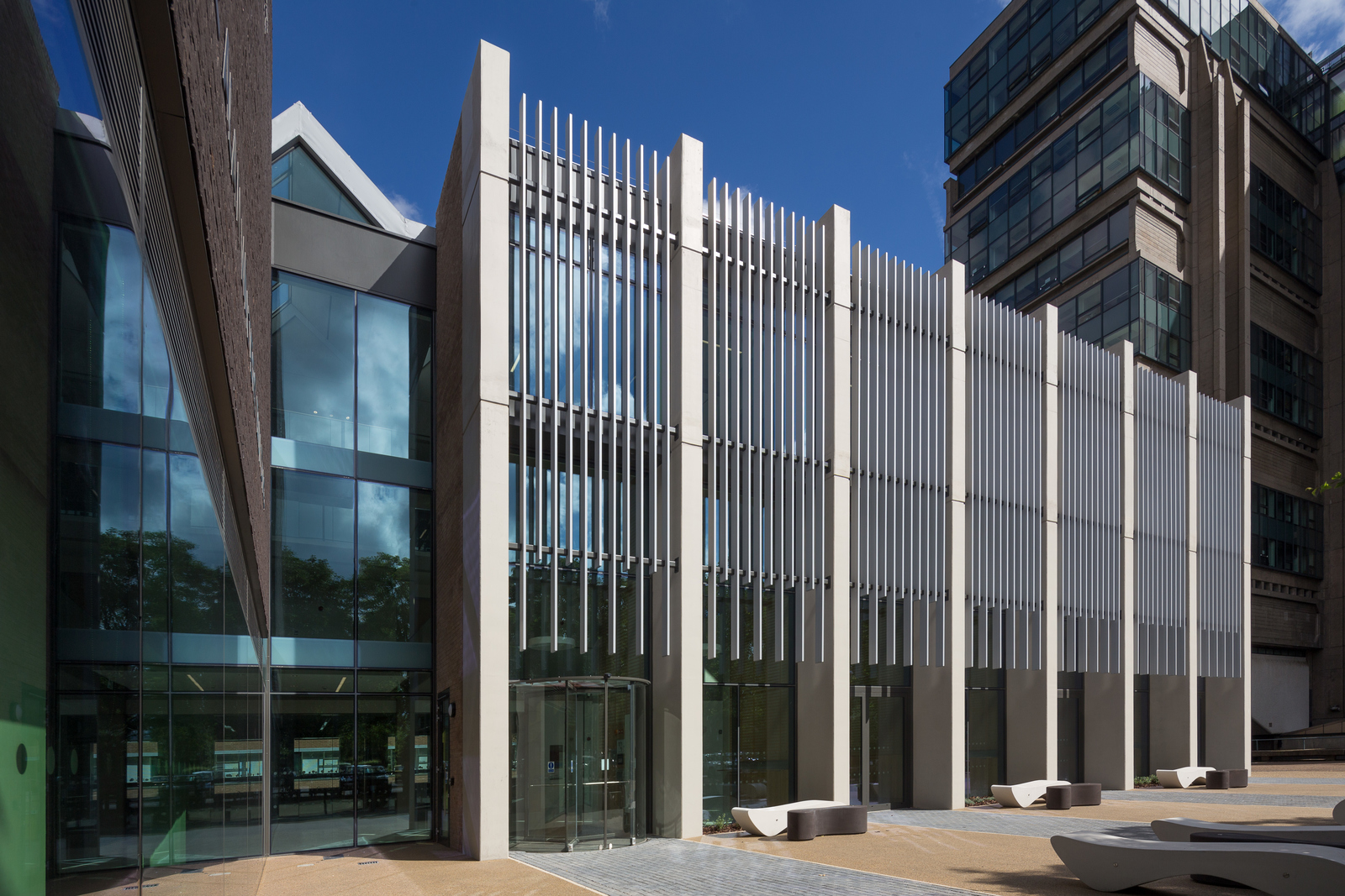 University of Birmingham’s new business centre references its Brutalist ...