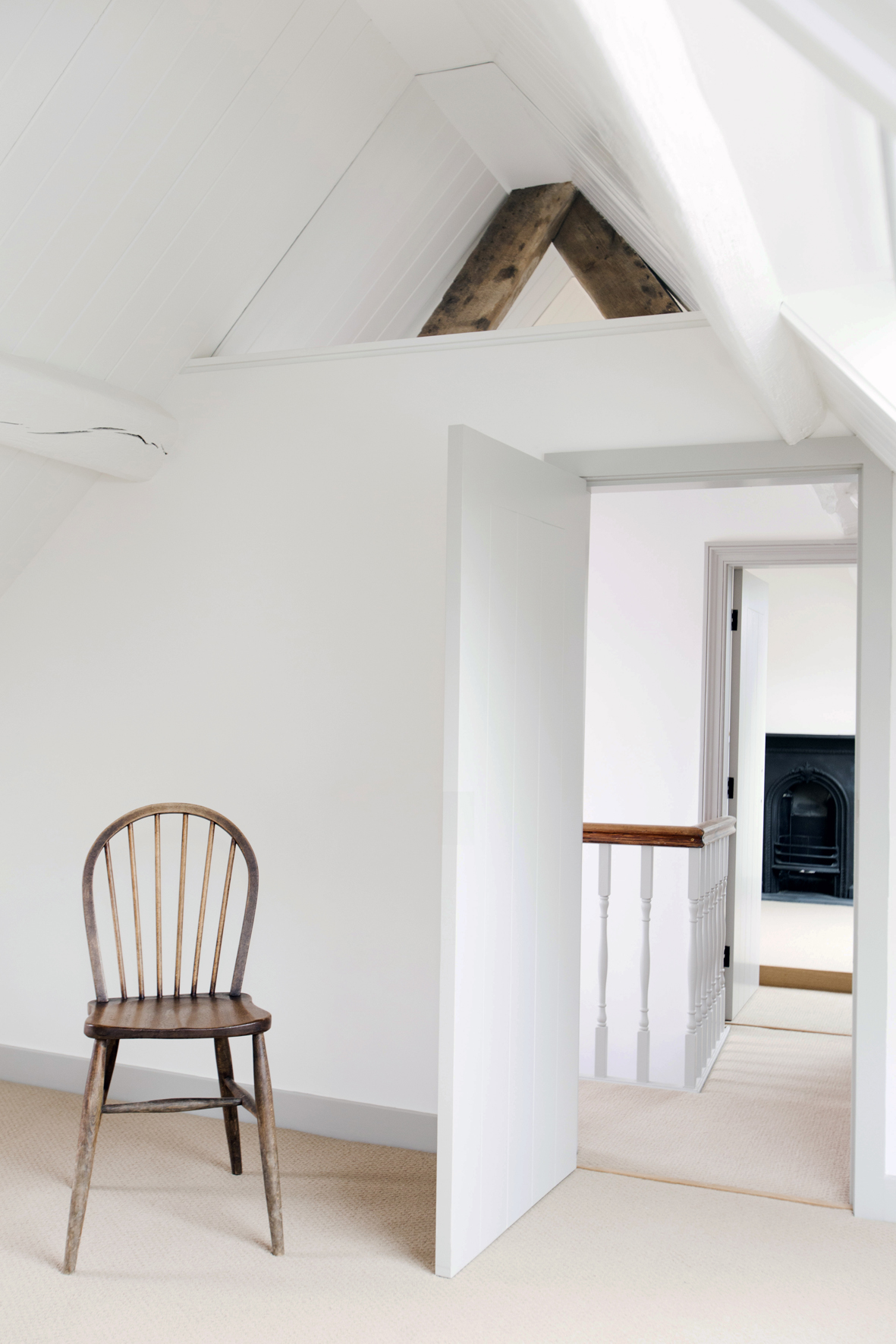 Sitting on the dock of the bay: Ian Hazard remodels 17th-century house