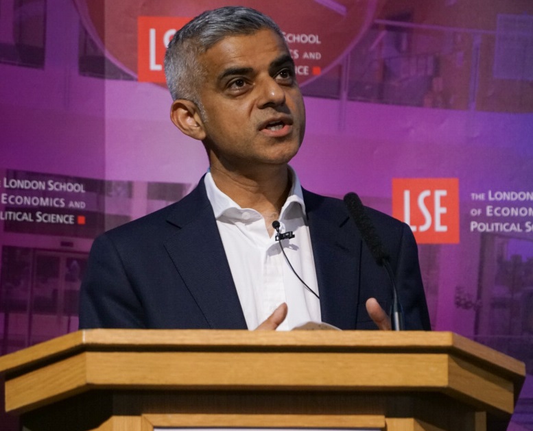 London’s mayor to hand over 10 TfL plots to small housebuilders
