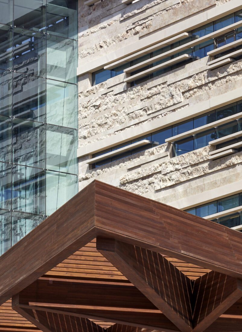 Flagship HQ for National Bank of Oman in Muscat completed by LOM