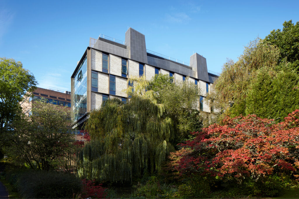Living Systems Institute, Exeter, by Hawkins\Brown