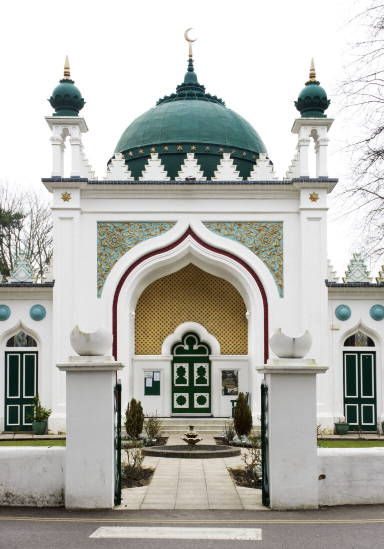 Government gives listing protection to four British mosques