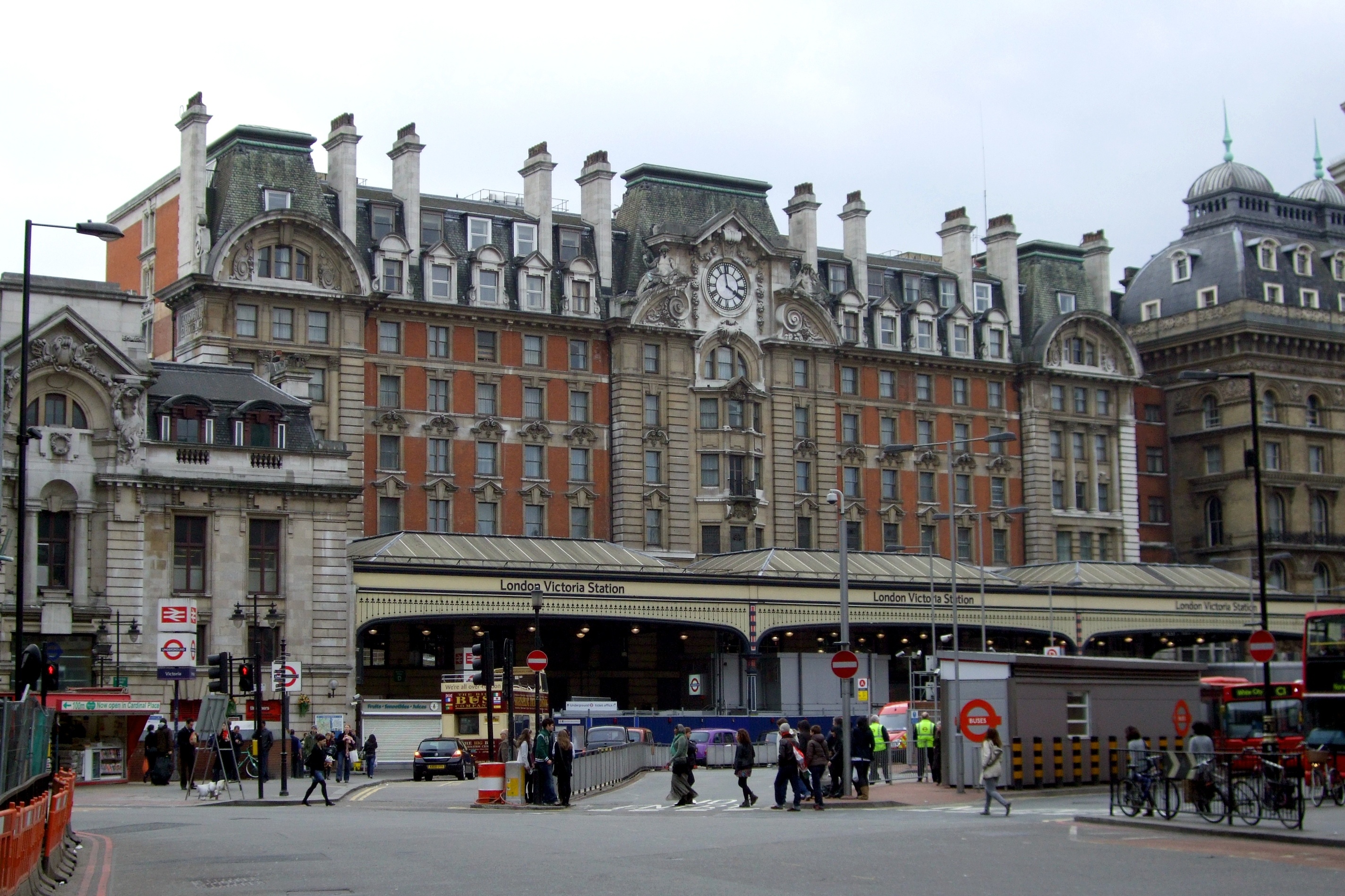 Plans to build above Victoria station uncovered