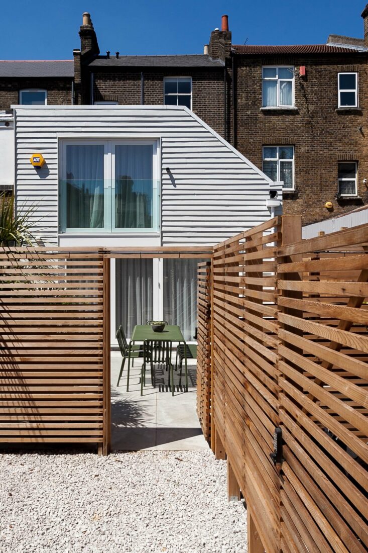 Studio Mills converts Victorian terrace into contemporary studio