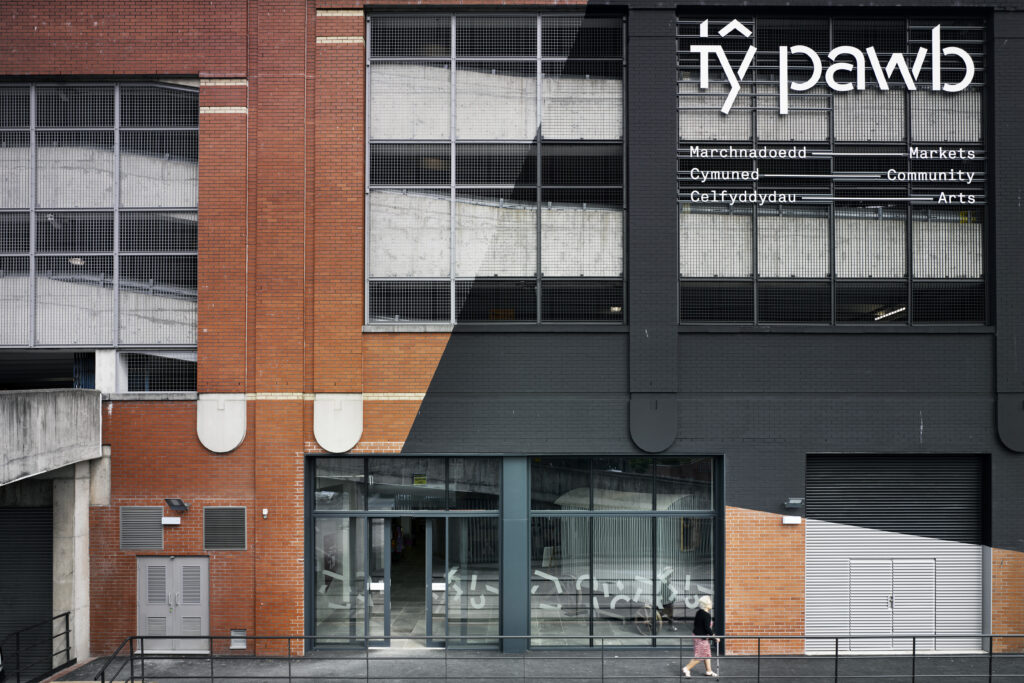 Something for everybody: Ty Pawb art gallery by Featherstone Young