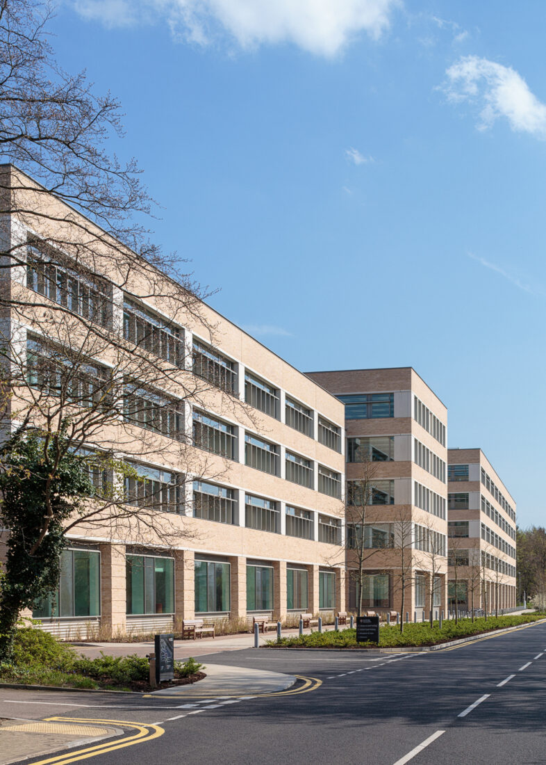 Eric Parry Architects echoes Aalto in Triangle Building for University ...