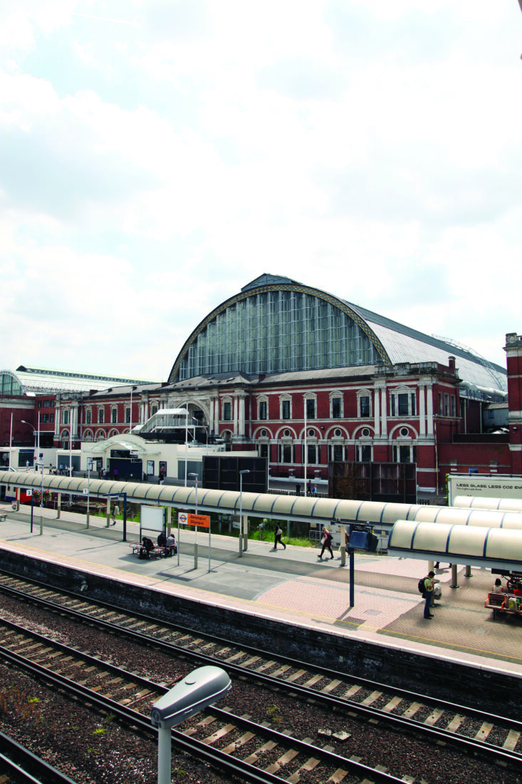Heatherwick Studio and SPPARC reveal new images of £700m Olympia plans